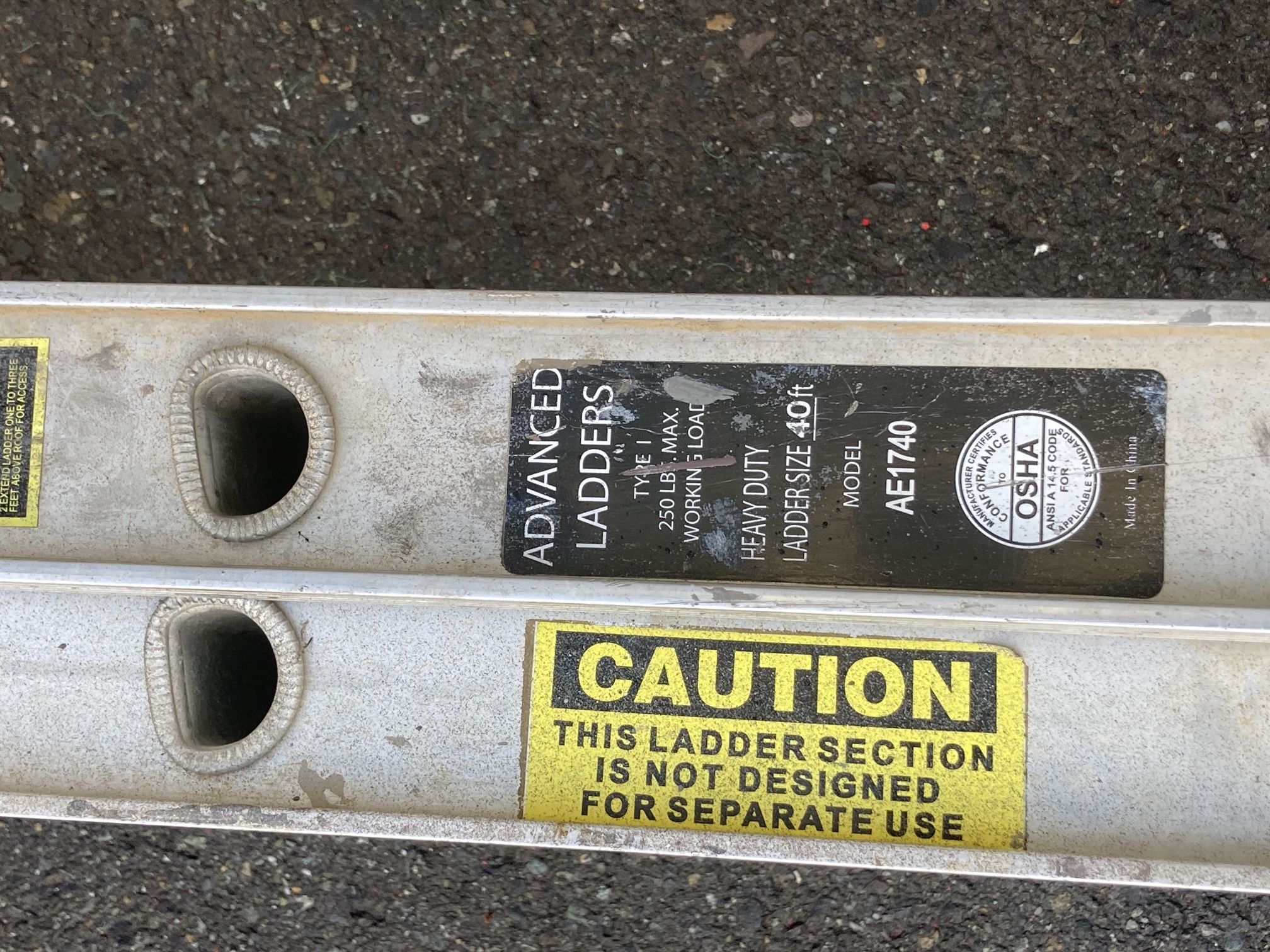 40’ Extension Ladder - Advanced Ladders AE1740 for Sale in Renton, WA ...