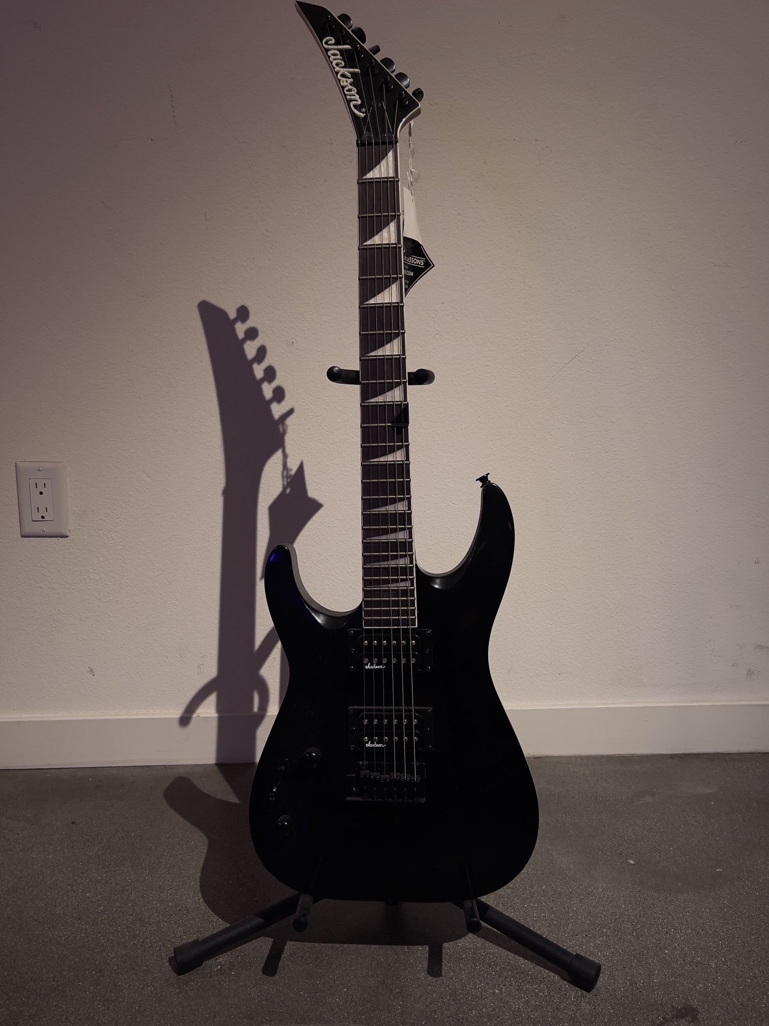 Jackson JS Series Dinky – Left-Handed – $170 Brand New for Sale in Los ...
