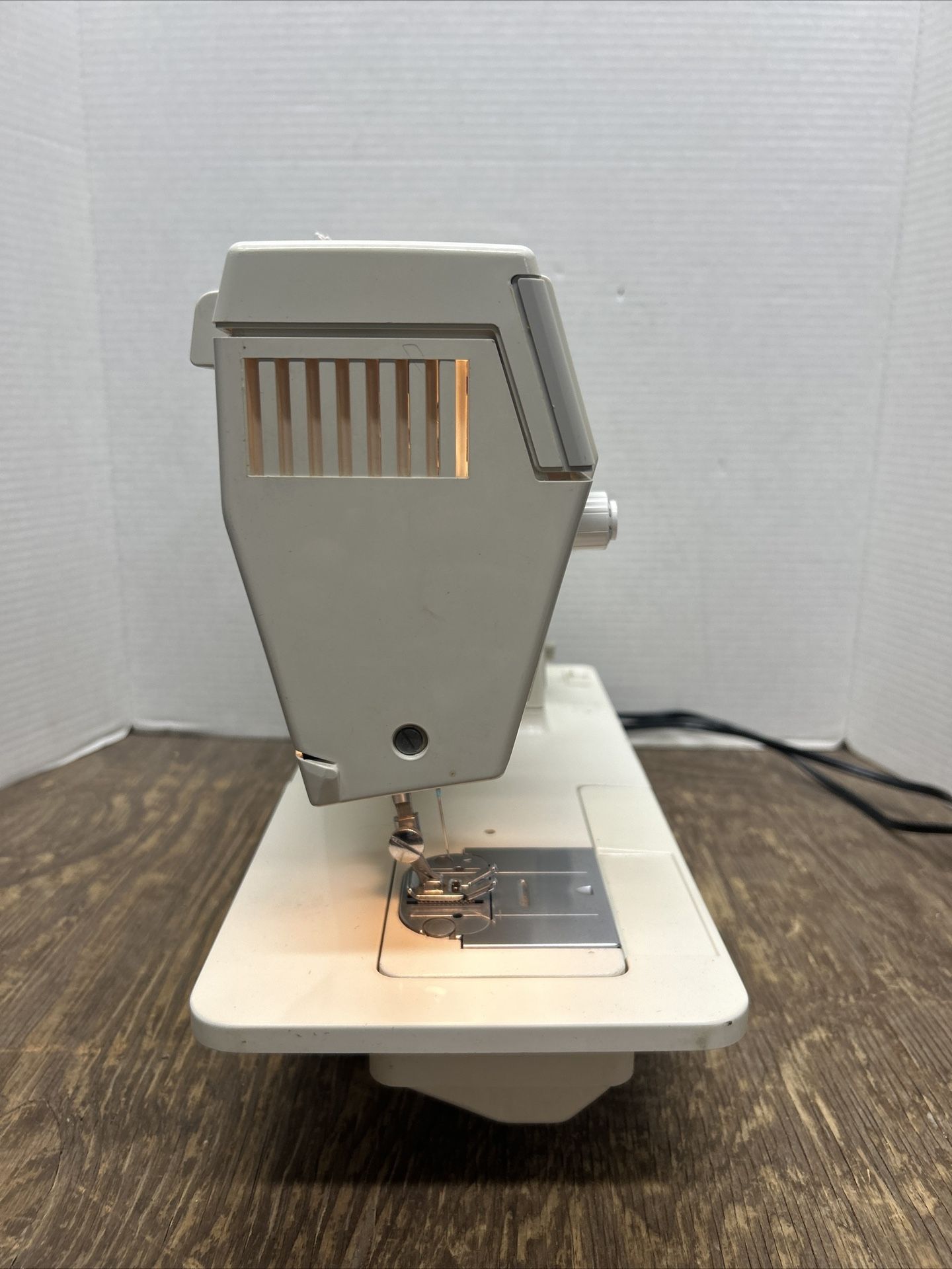 Offer Up Singer Sewing Machine at Hector Dwight blog