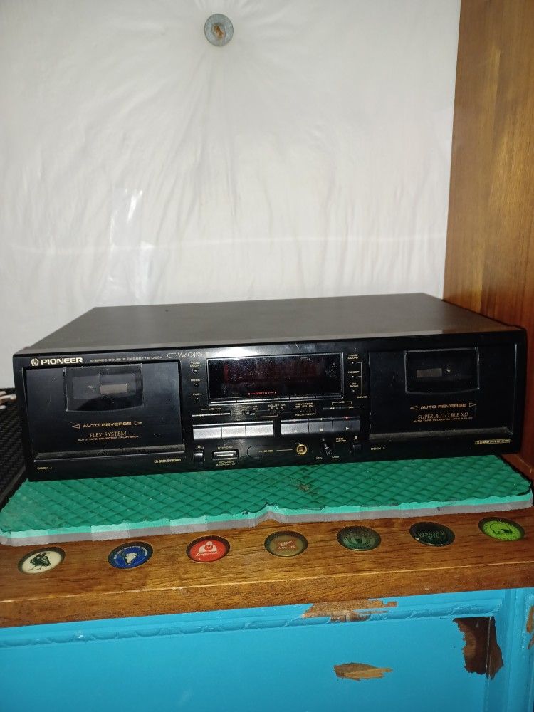 4 Turntables and 7 Tape Decks for Sale in Kenmore, WA - OfferUp