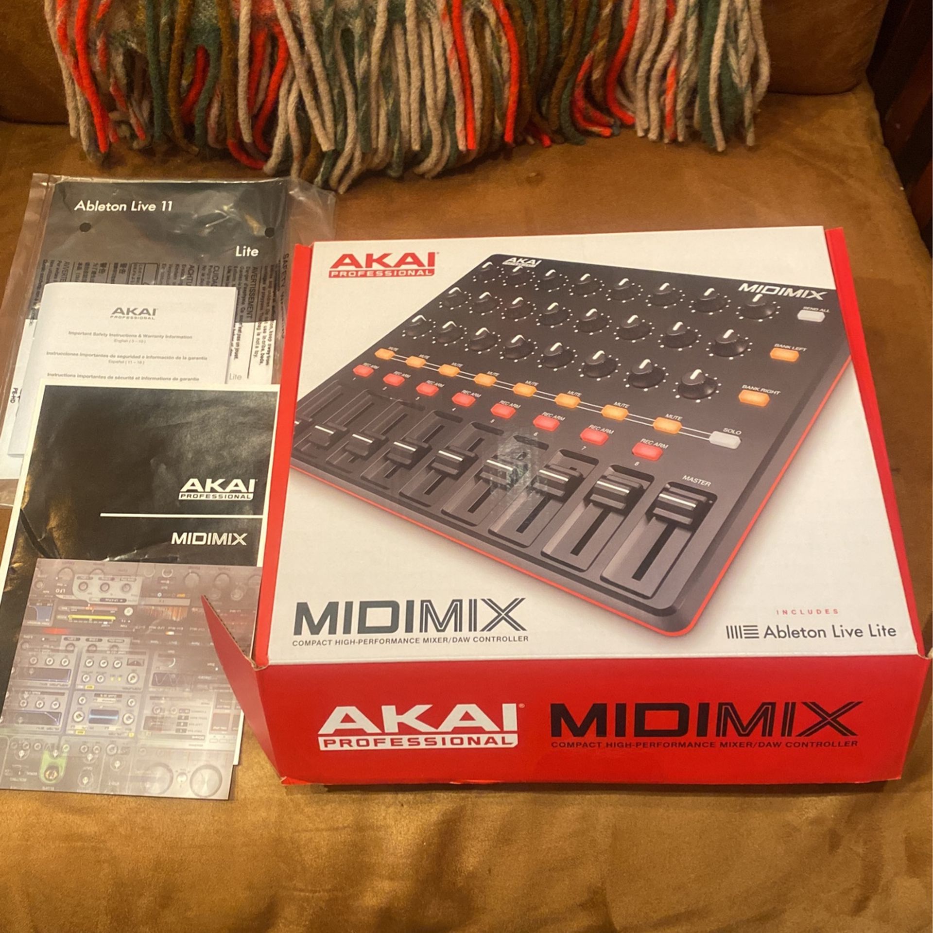 Akai Professional Midimix W/Ableton Lite (new) for Sale in Edgewood, WA ...