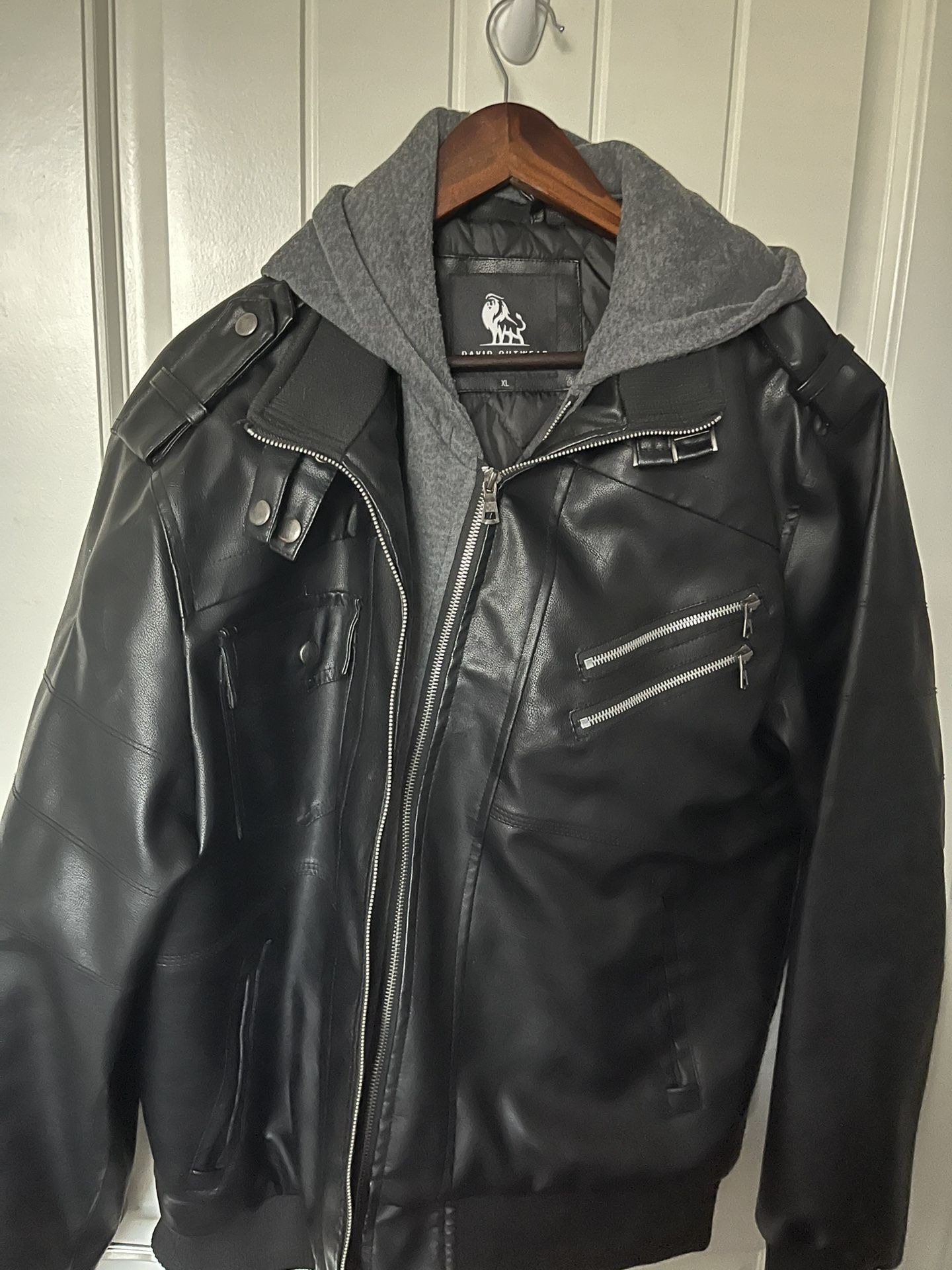 Black With the black quilted lining, & a inner fleece jacket with ...