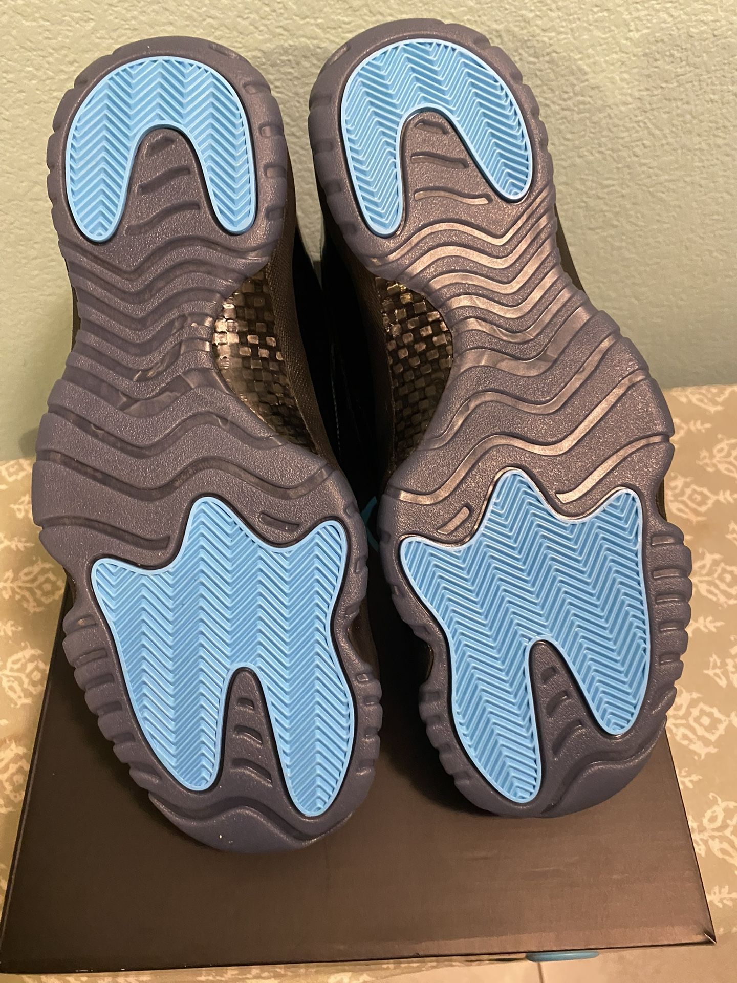 Retro Jordan 11 “Gamma” for Sale in Las Vegas, NV - OfferUp