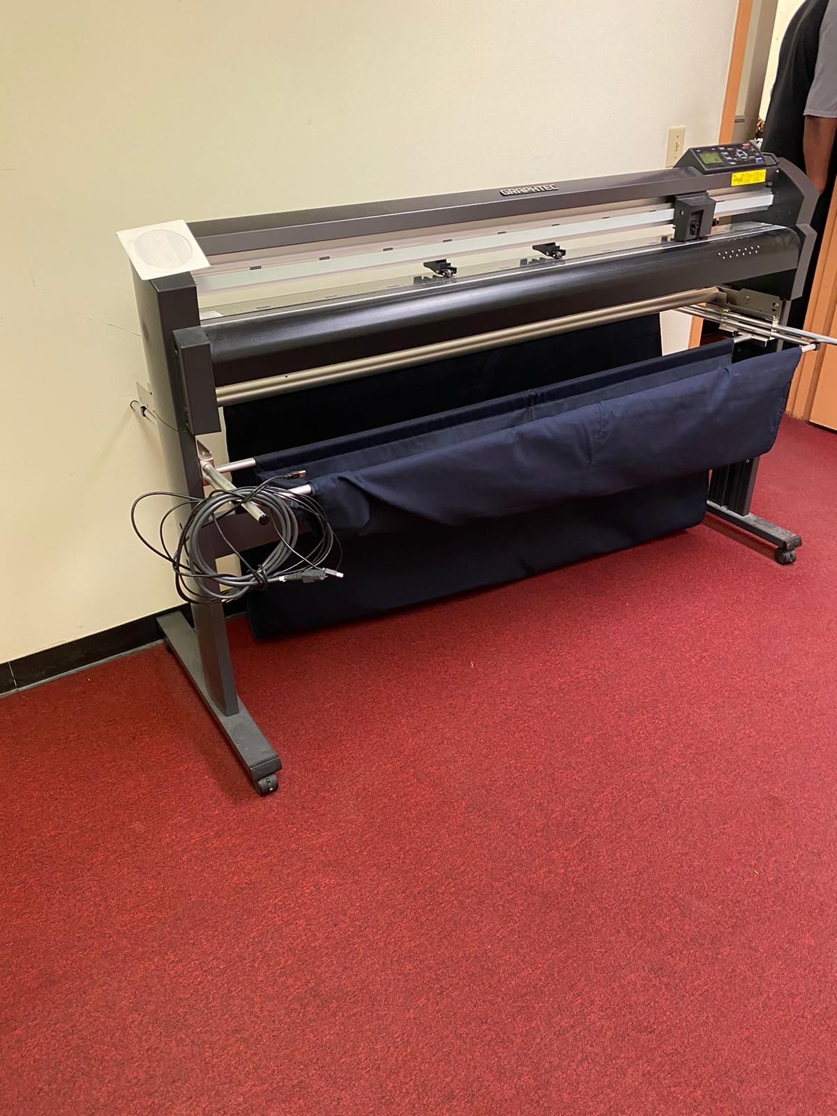 GRAPHTEC FC8000-130 cutting plotter for Sale in FL, US - OfferUp
