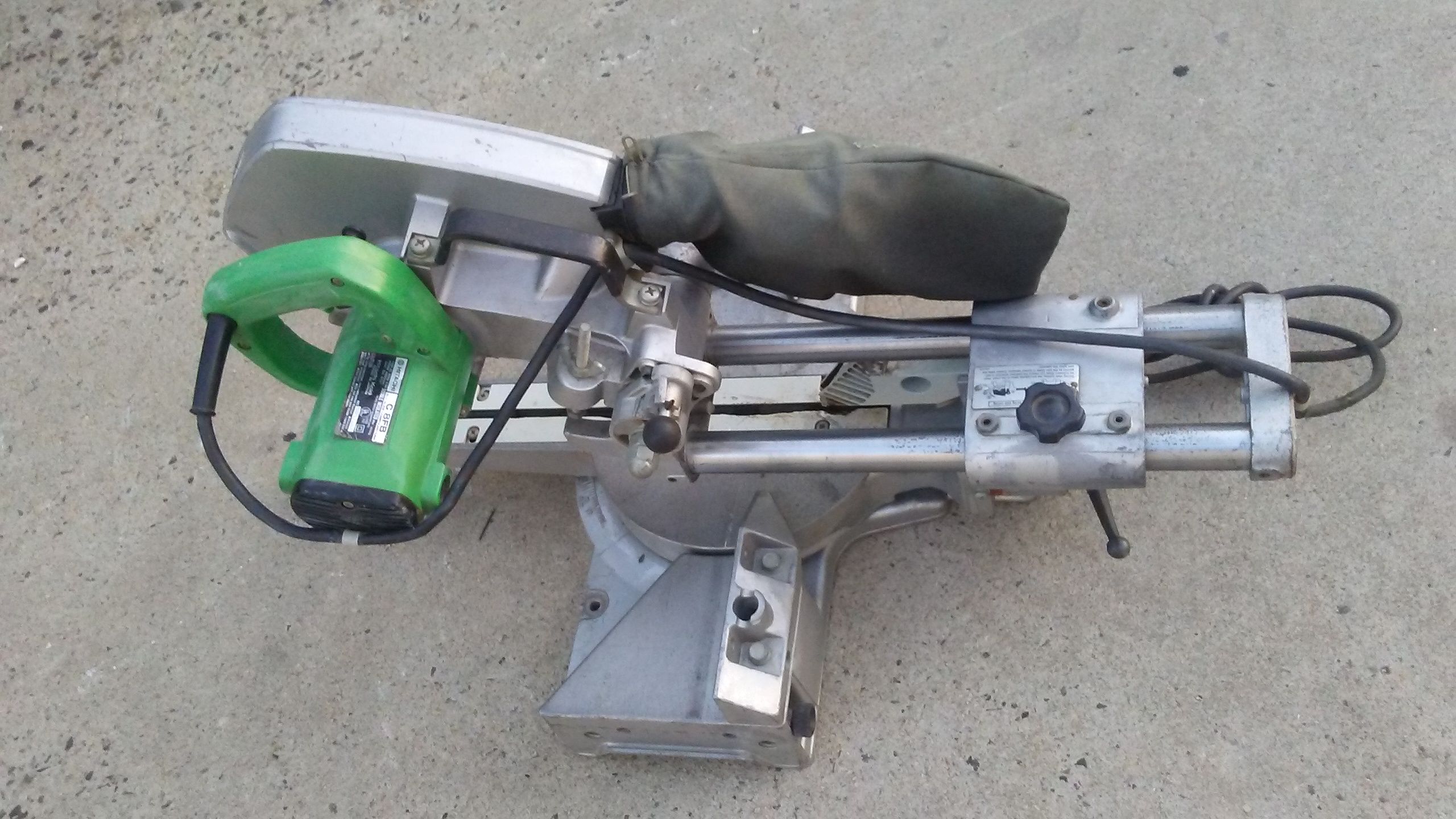 Hitachi C8FB slide saw . 8 1/2 " blade for Sale in Tustin, CA - OfferUp