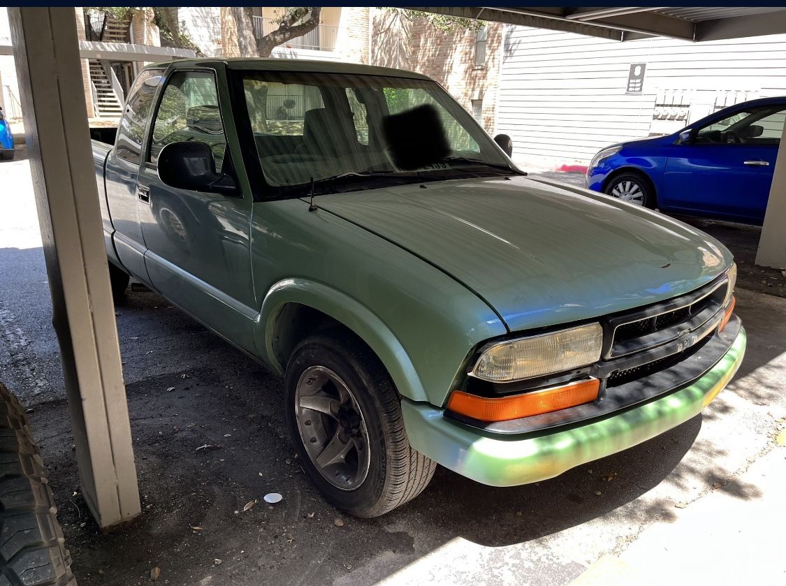 1997 Chevrolet S-10 for Sale in San Antonio, TX - OfferUp