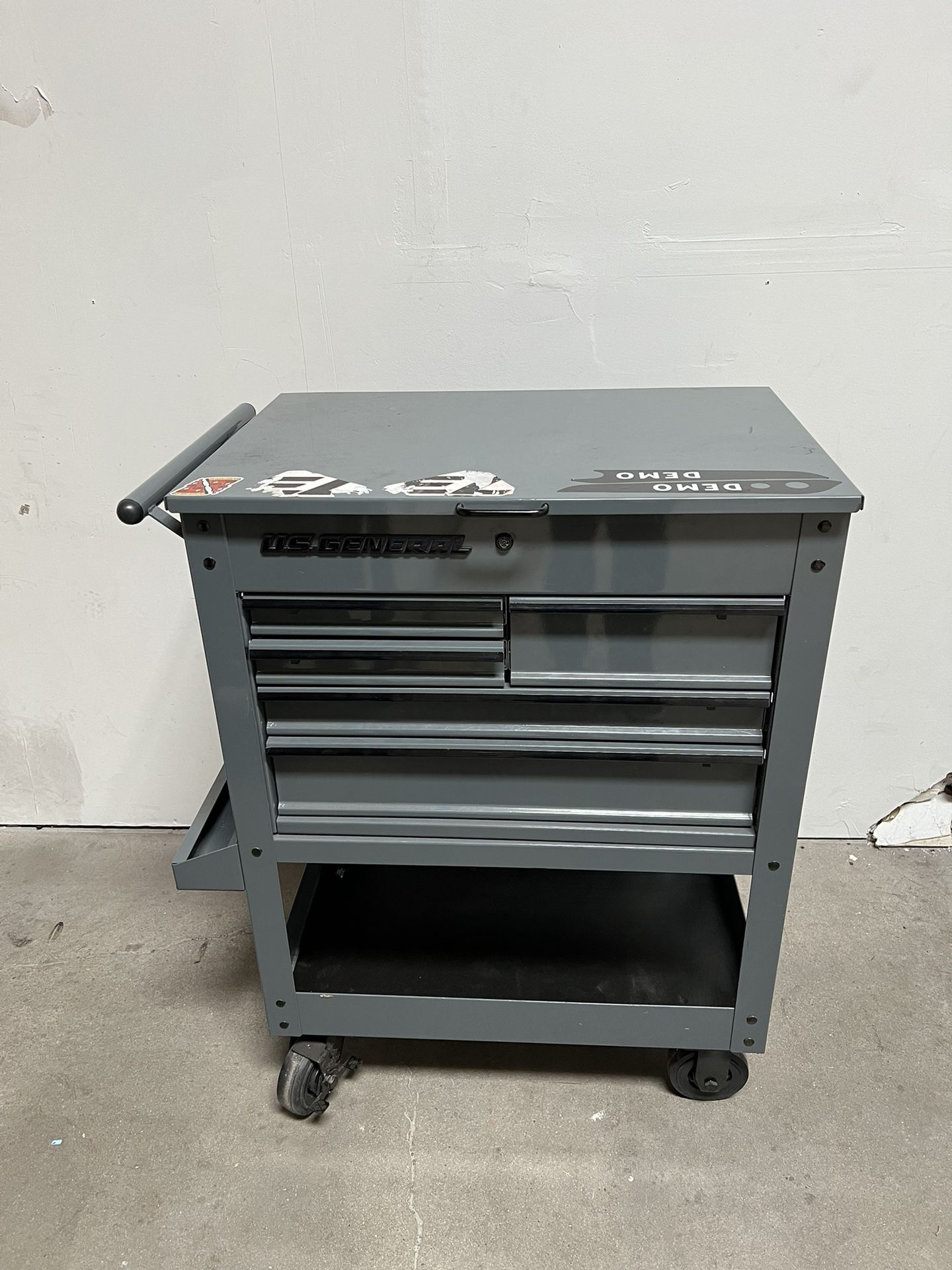 Gray US General Tool Cart / Tool Box for Sale in Irvine, CA - OfferUp