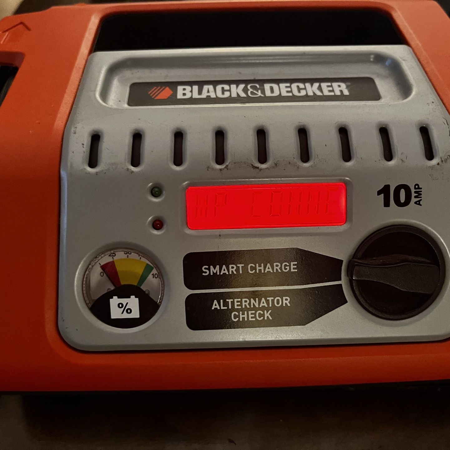 Black and decker smart battery charger alternator check store