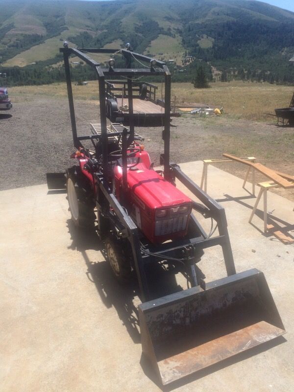 Yanmar YM1601D diesel 4WD tractor for Sale in Black Diamond, WA - OfferUp