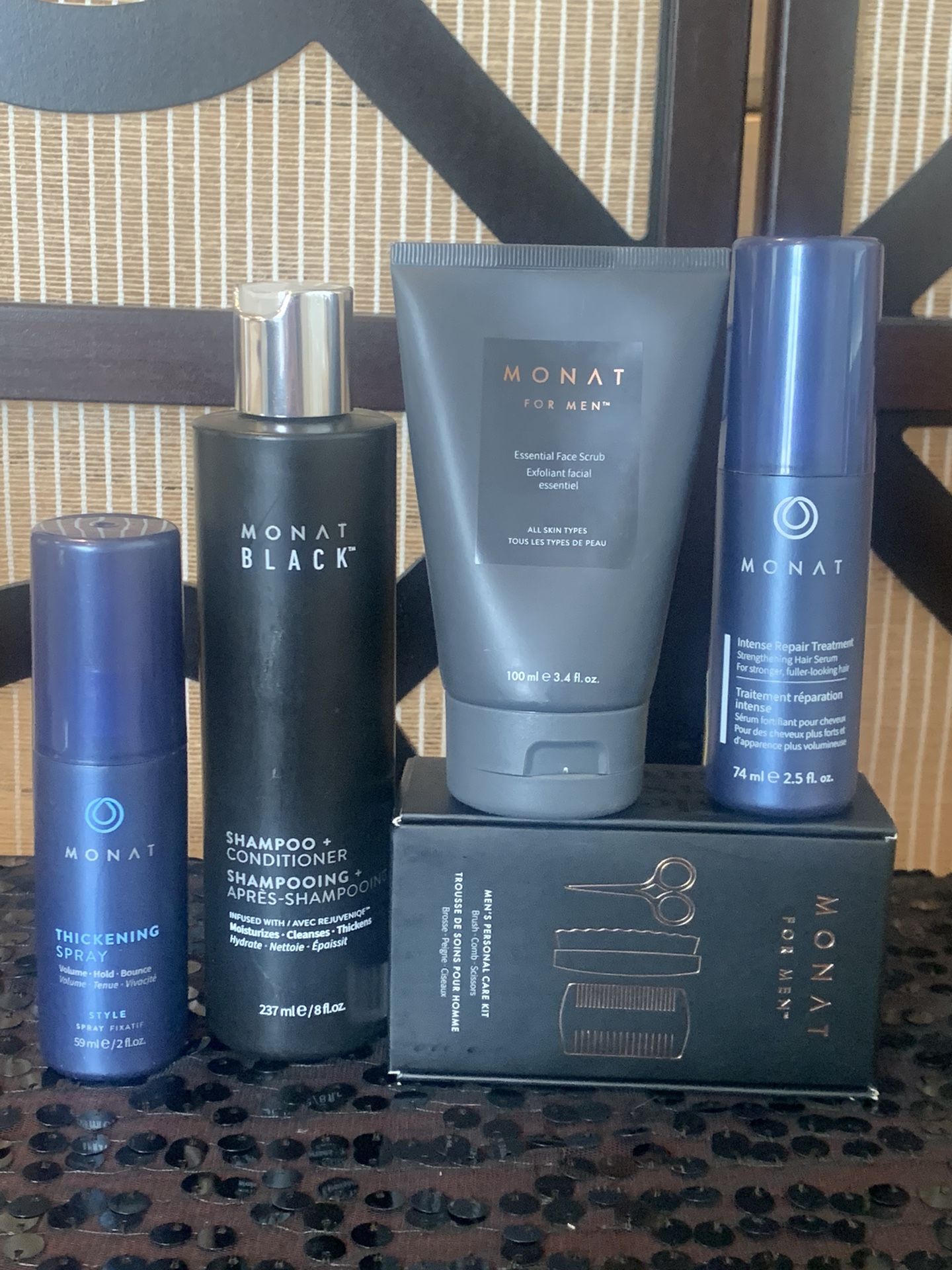 Monat Hair And Skin | ppgbbe.intranet.biologia.ufrj.br
