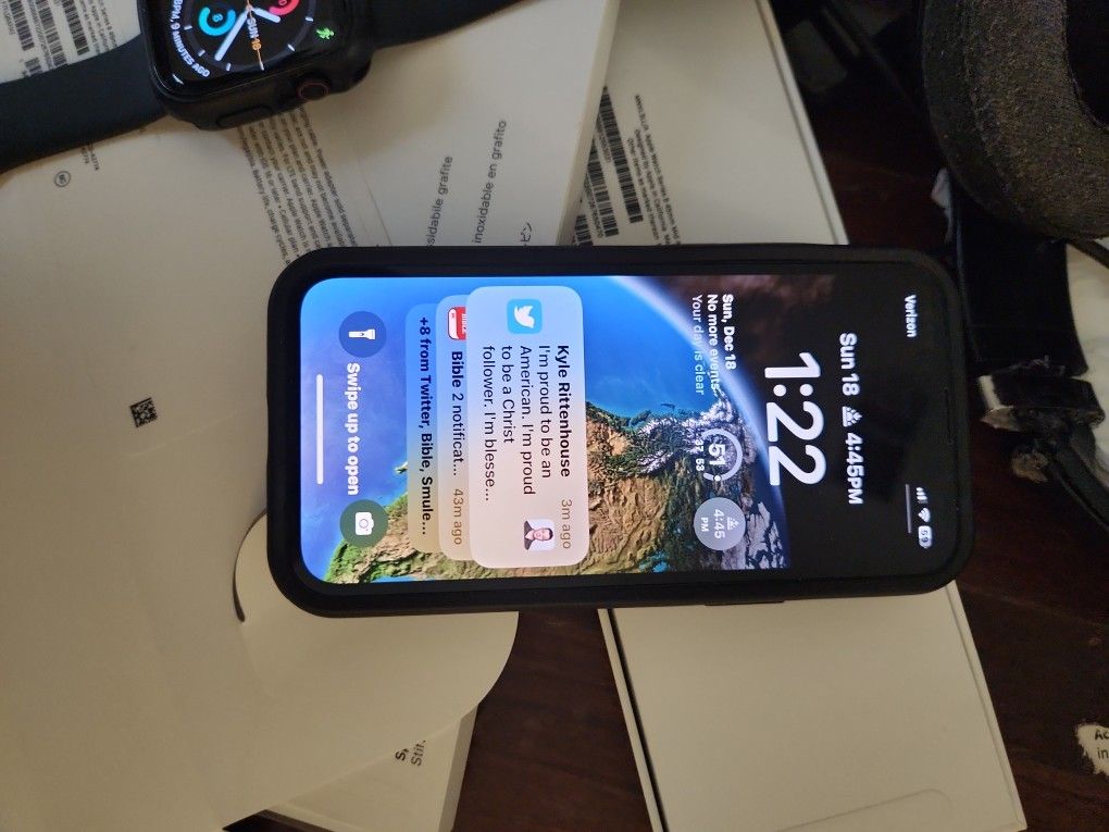 Iphone Mimi 13 for Sale in Bakersfield, CA - OfferUp