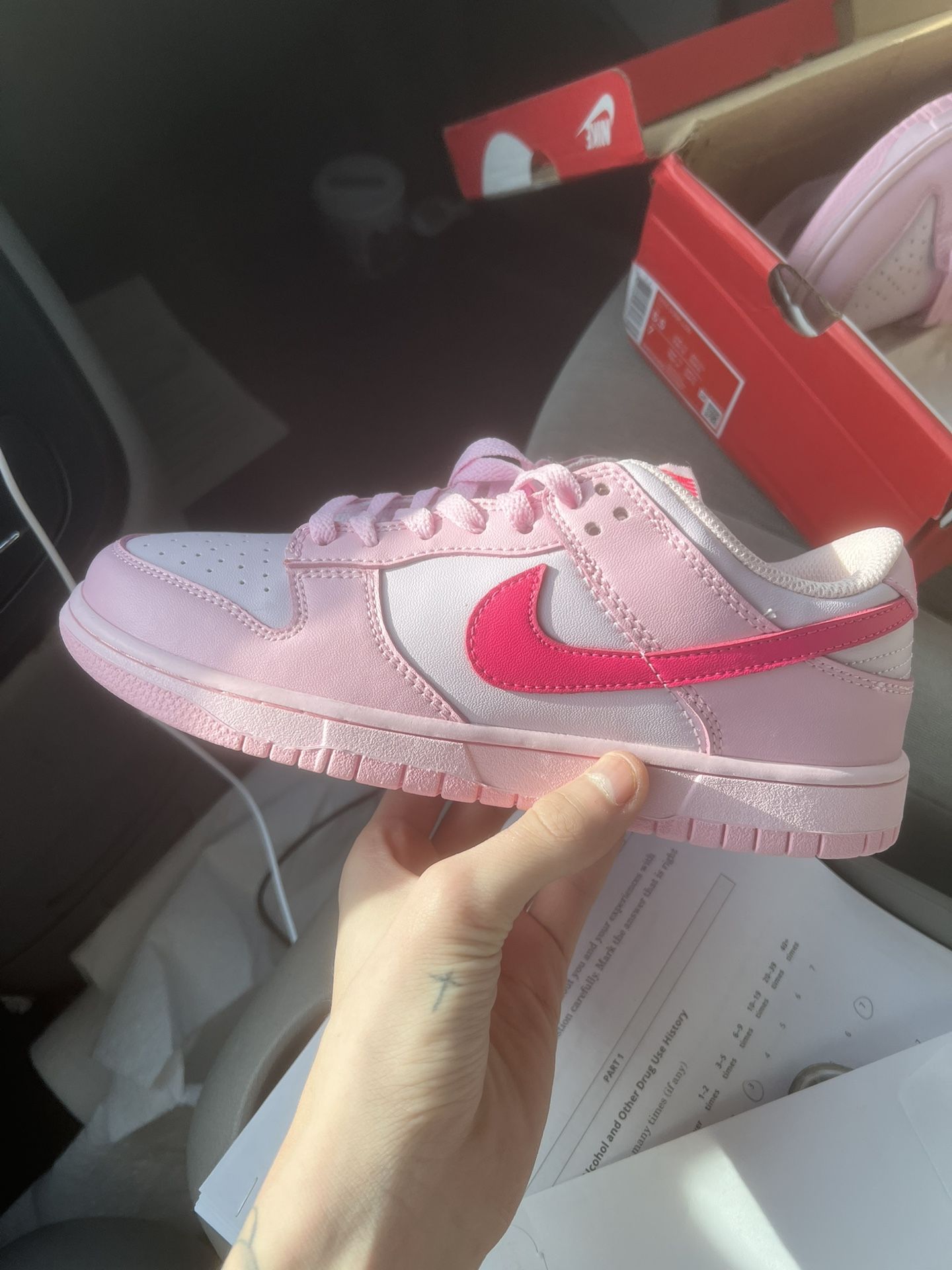 Triple Pink Dunk Low Sz 5.5y for Sale in Wichita, KS - OfferUp
