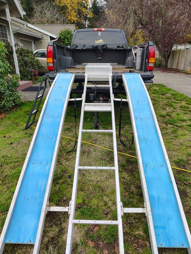 Snowmobile Rev Arc Ramp for Sale in Puyallup, WA - OfferUp