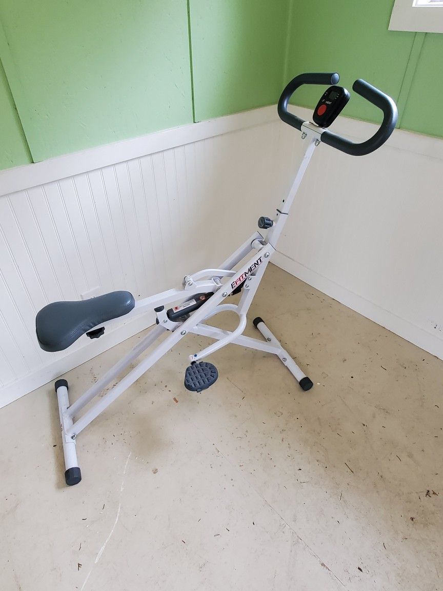Efitment Rower Exercise Machine for Sale in Lacey, WA - OfferUp