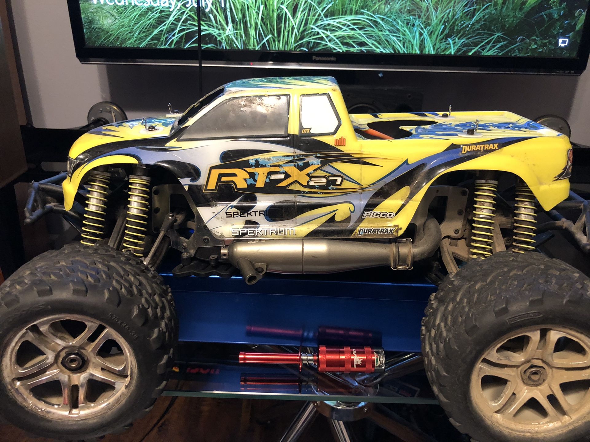 Duratrax WarHead EVO Nitro RC Truck (FOR PARTS) for Sale in Tacoma, WA ...