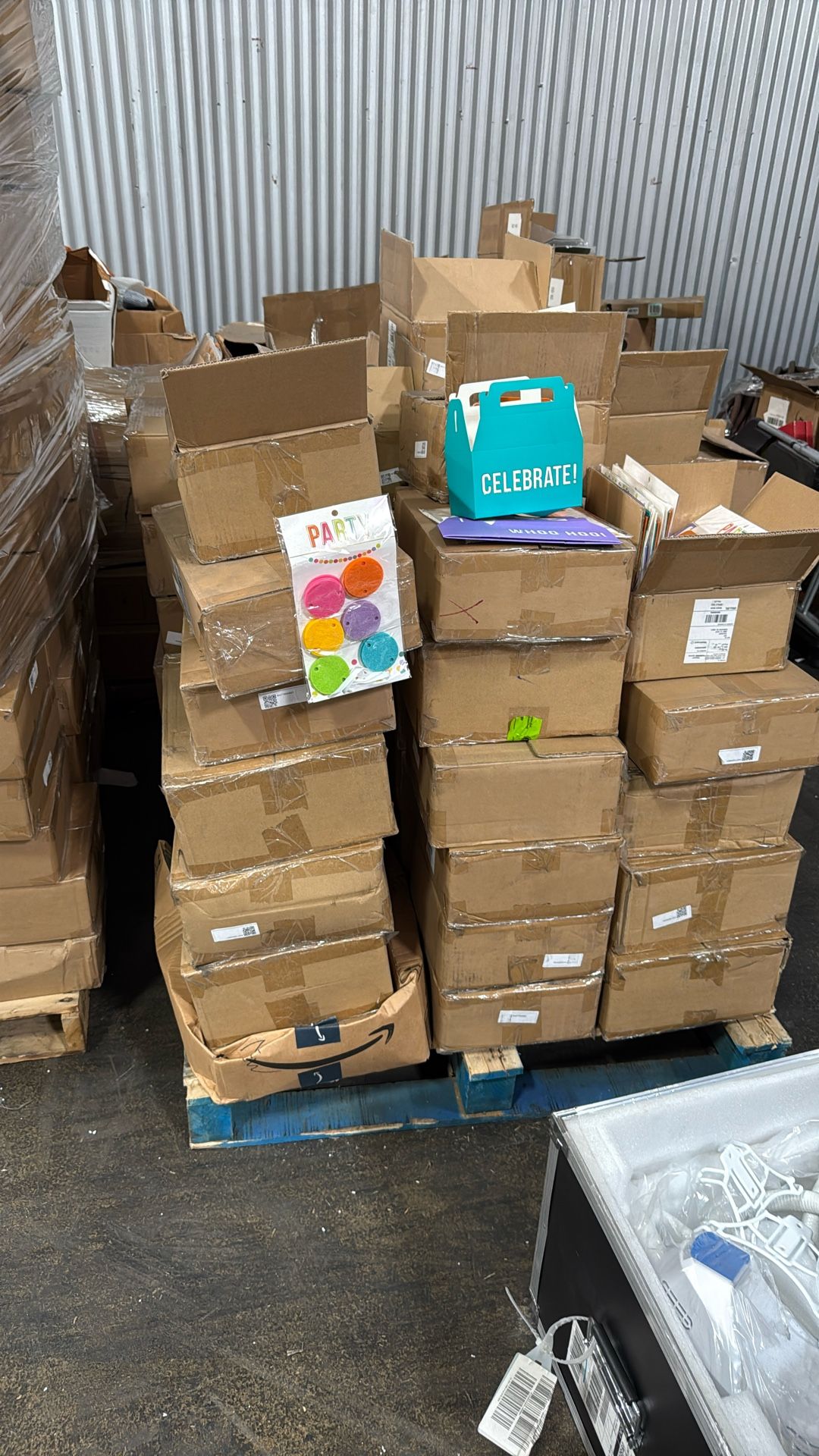 party mix Pallets for Sale in Rowland Heights, CA - OfferUp