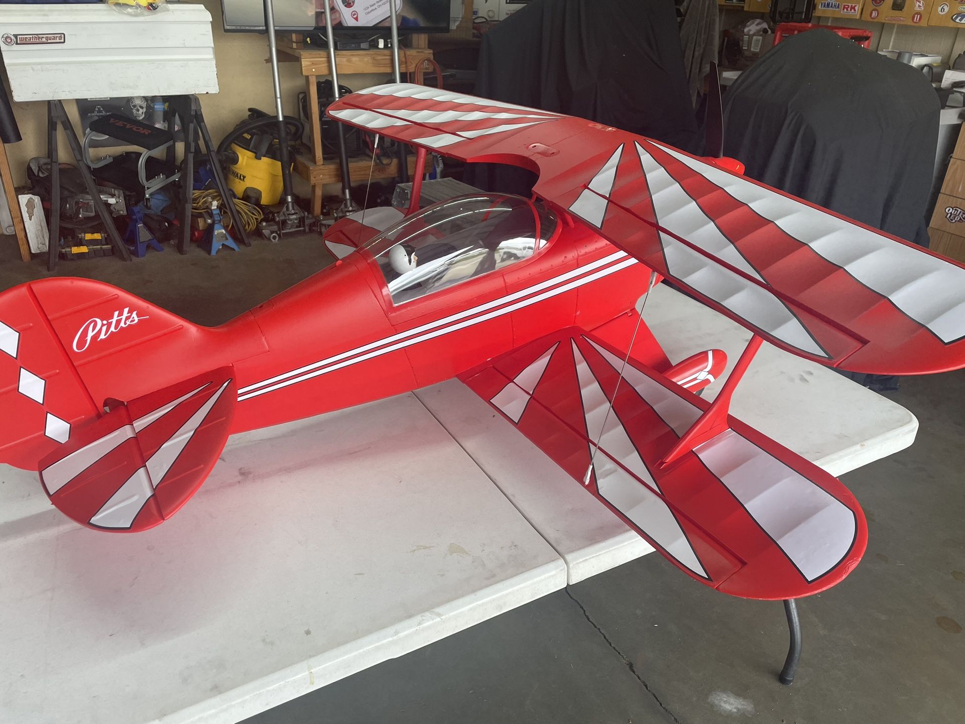 Pitts V2 1400 mm RC Airplane/Electric for Sale in Menifee, CA - OfferUp