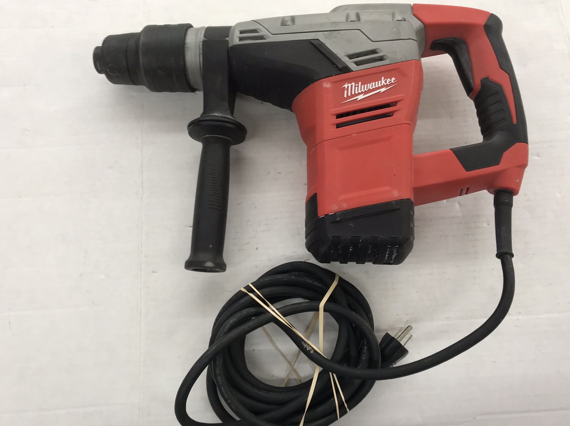 Milwaukee 5316-20 Corded Electric 1-9/16” Spline Rotary Hammer in Hard ...