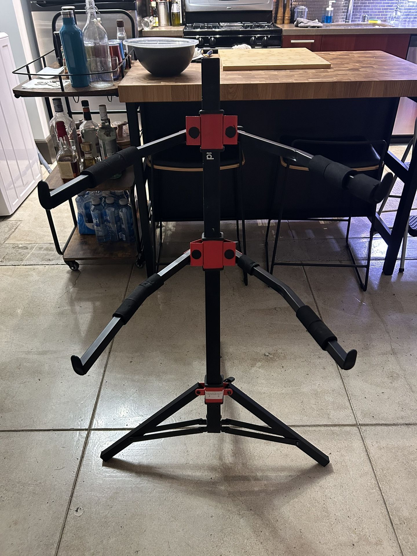 Fat Toad Keyboard Stand for Sale in Los Angeles, CA - OfferUp