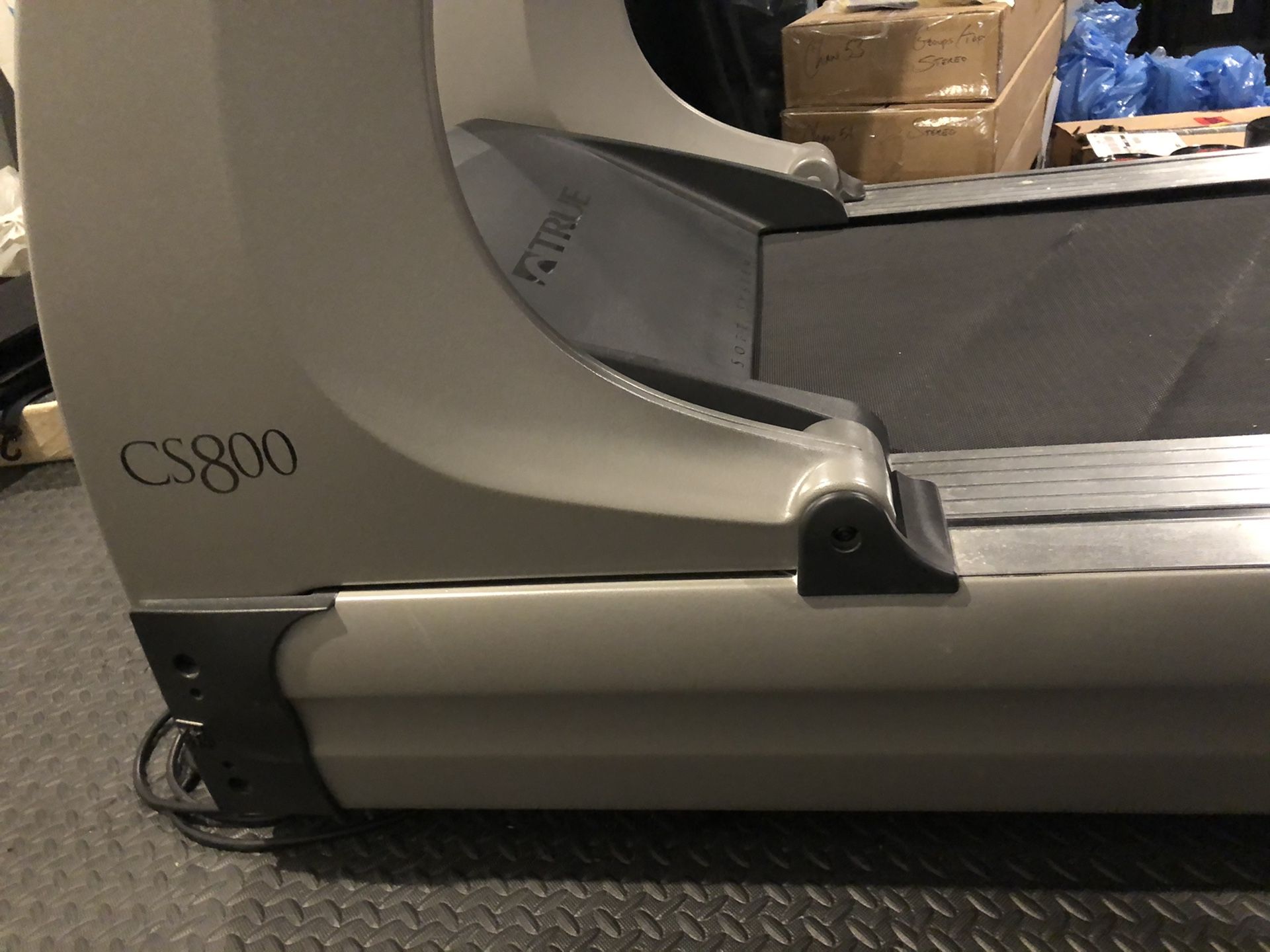 TRUE CS800 treadmill. for Sale in Los Angeles, CA - OfferUp