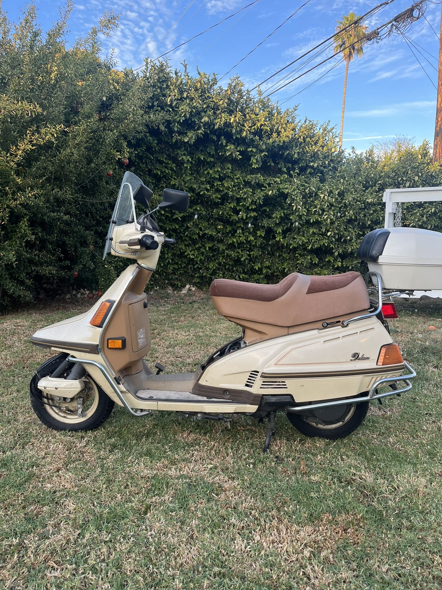 Yamaha Riva Scooter 1985 for Sale in Long Beach, CA - OfferUp