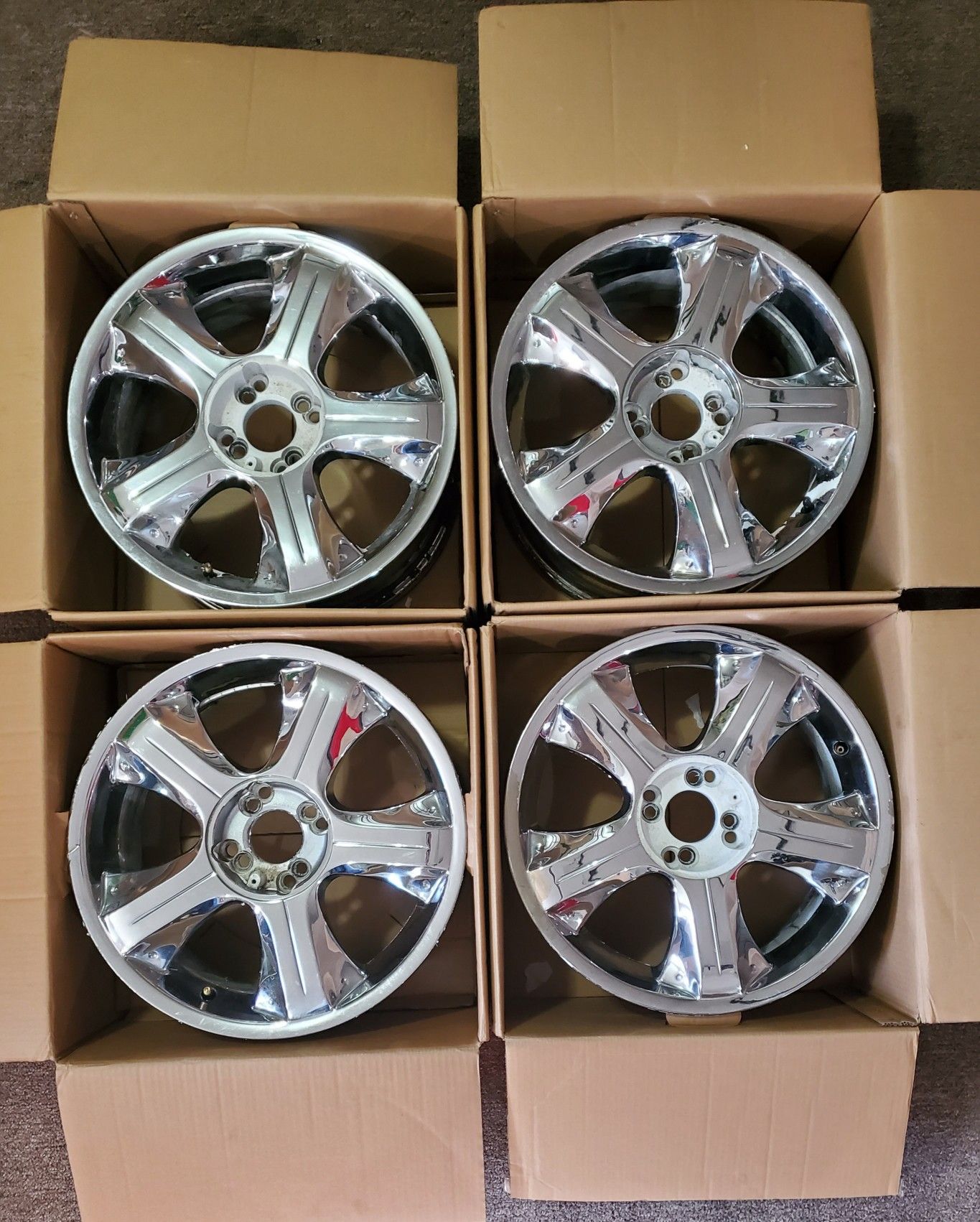 Set of 4 Used Chrome Wheels 114.3 17" wheels Scion Toyota Lexus Nissan ...