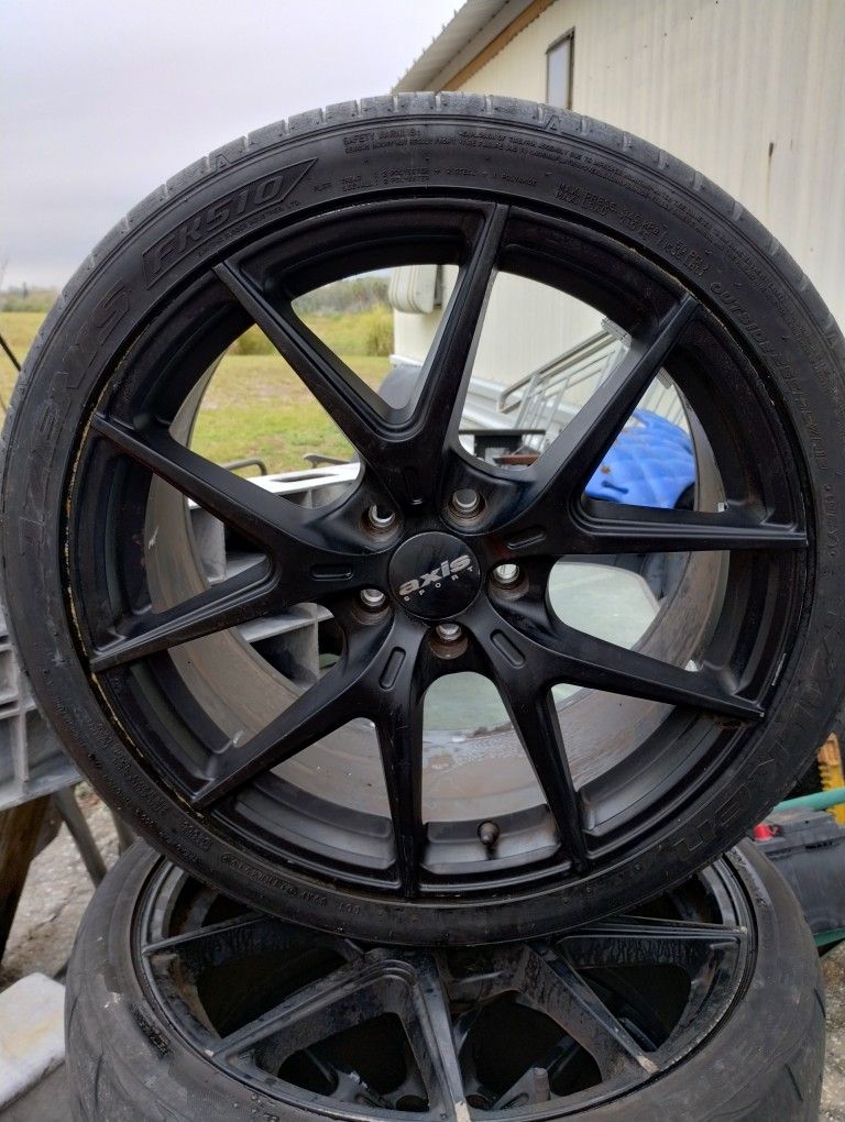 Verde V99 Axis Sport wheels Set Of 4 With Tires for Sale in Gibsonton ...