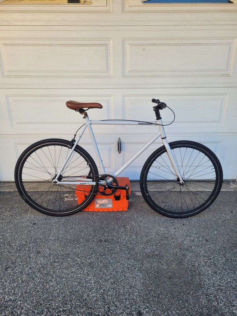RETROSPEC HARPER FIXIE / SINGLE SPEED BIKE 58 CM for Sale in Montebello ...