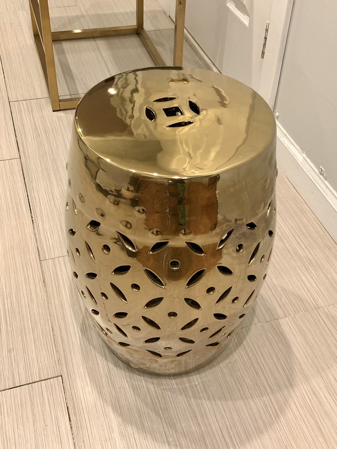 Elegant Golden Decoration Stool for Sale in New York, NY - OfferUp