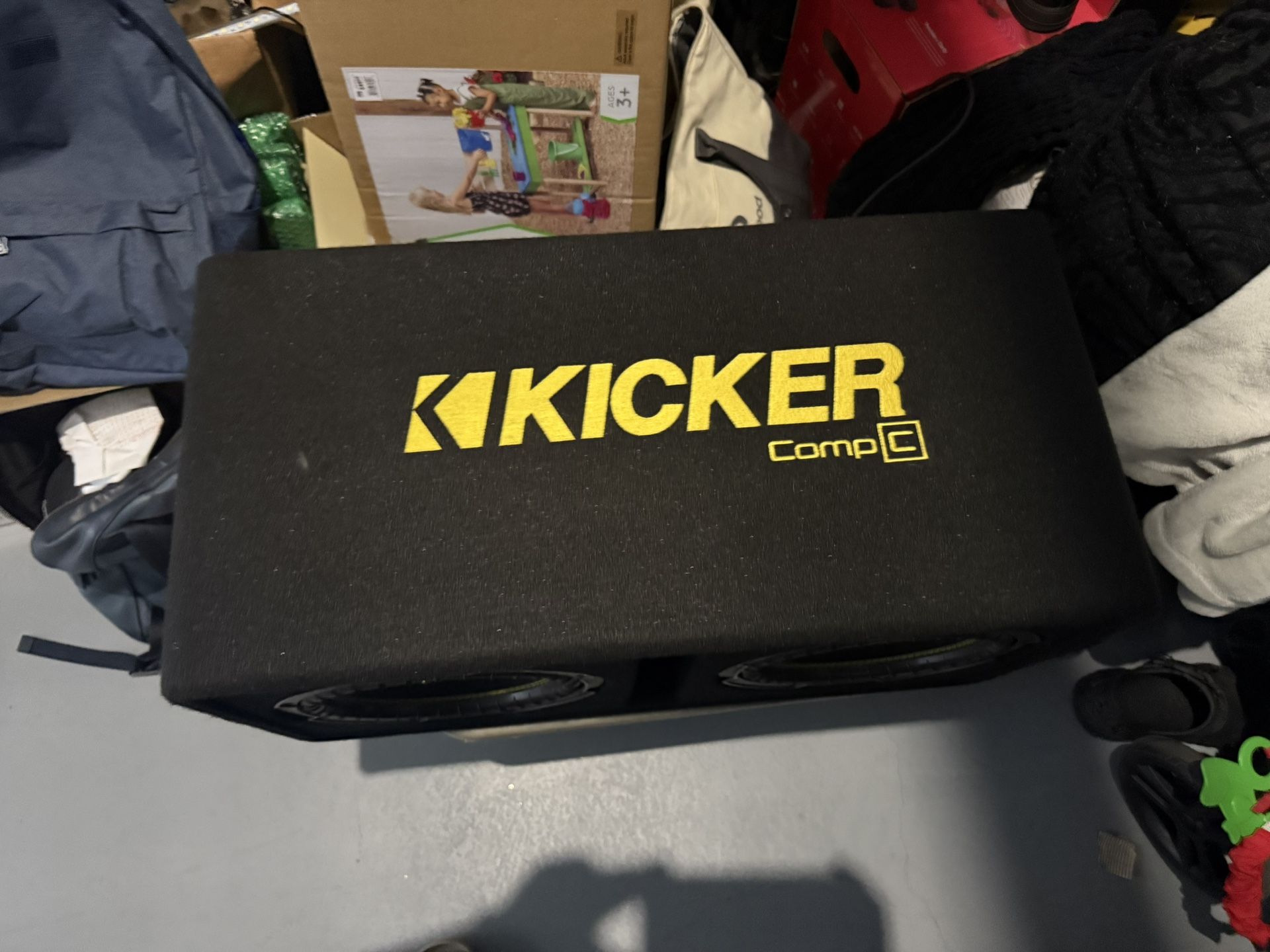Dual Ten Kicker Subs for Sale in Tampa, FL - OfferUp