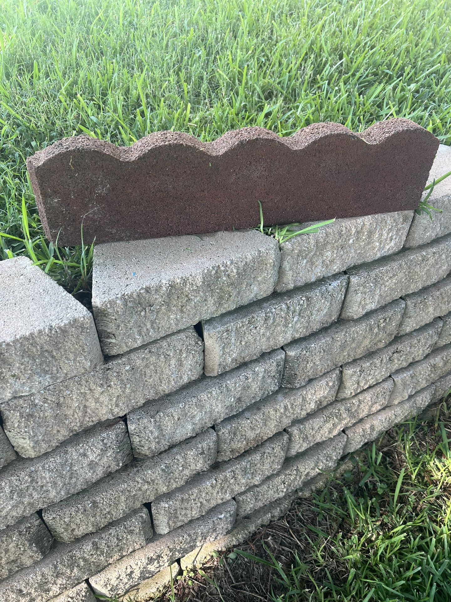 24” Garden Edger Bricks for Sale in Grand Prairie, TX - OfferUp