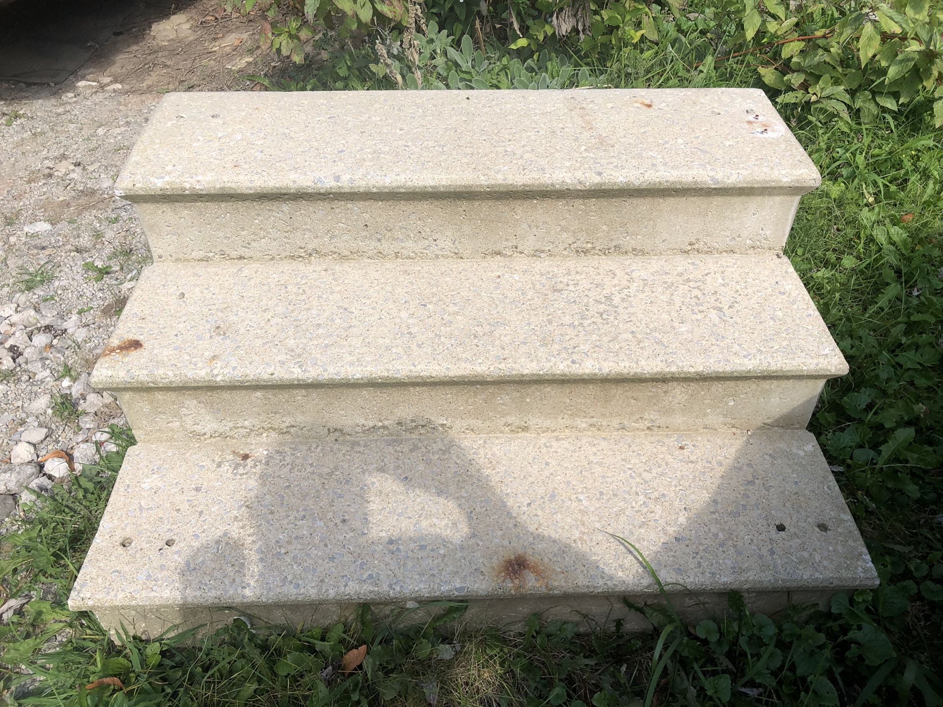 Concrete stoop 4 foot wide 22 inches tall 7 inch rise three step for ...