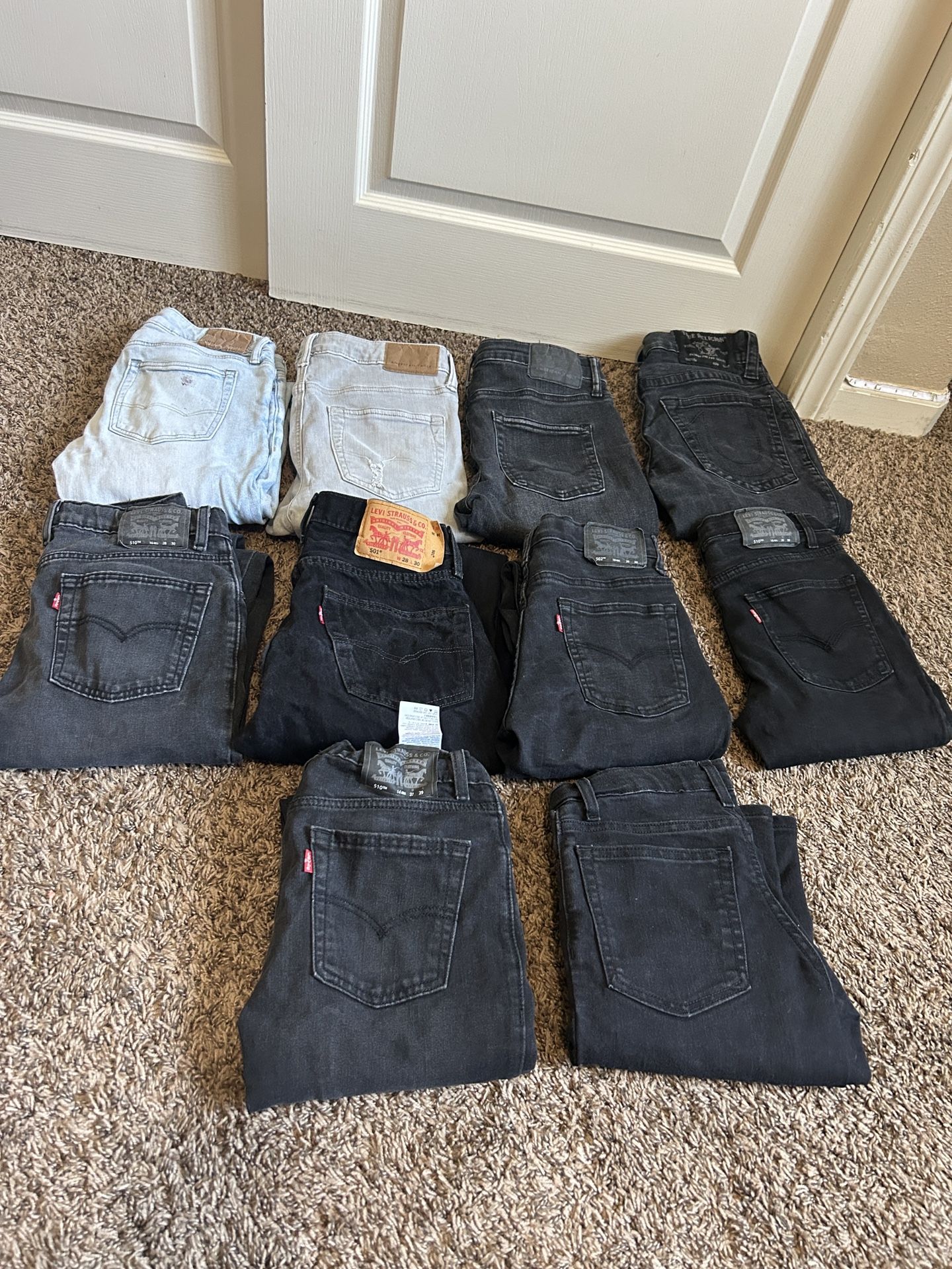 Jeans (For Cheap): True Religion, American Eagle, Levi for Sale in ...
