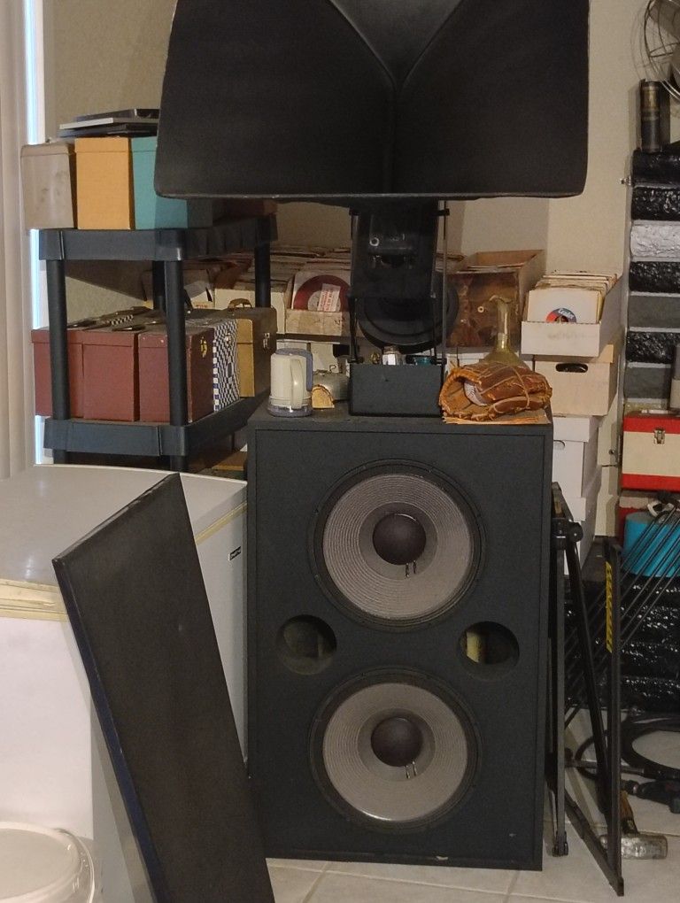 JBL Loud Speakers for Sale in Phoenix, AZ - OfferUp