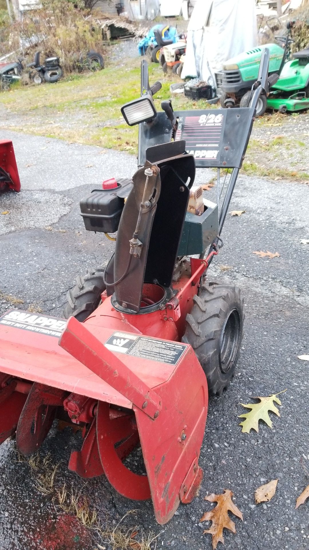 SNAPPER 8HP 26" SNOW BLOWER for Sale in Ijamsville, MD - OfferUp