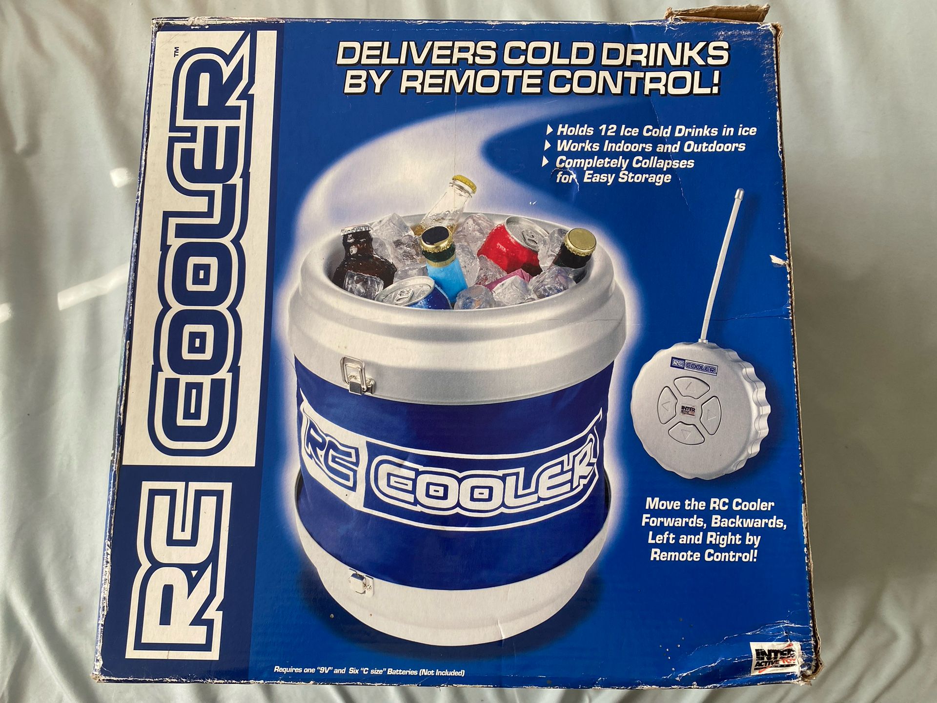 RC Cooler Remote Controlled Deliver 12 Cold Drinks On Wheels Tailgate ...