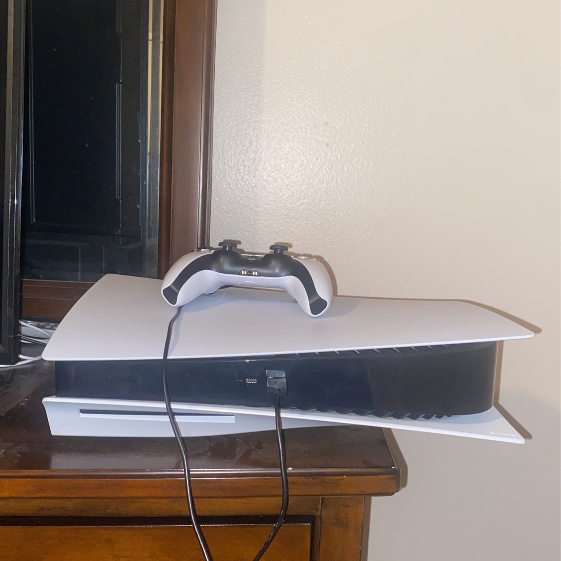PS5 Disc Version for Sale in Houston, TX - OfferUp