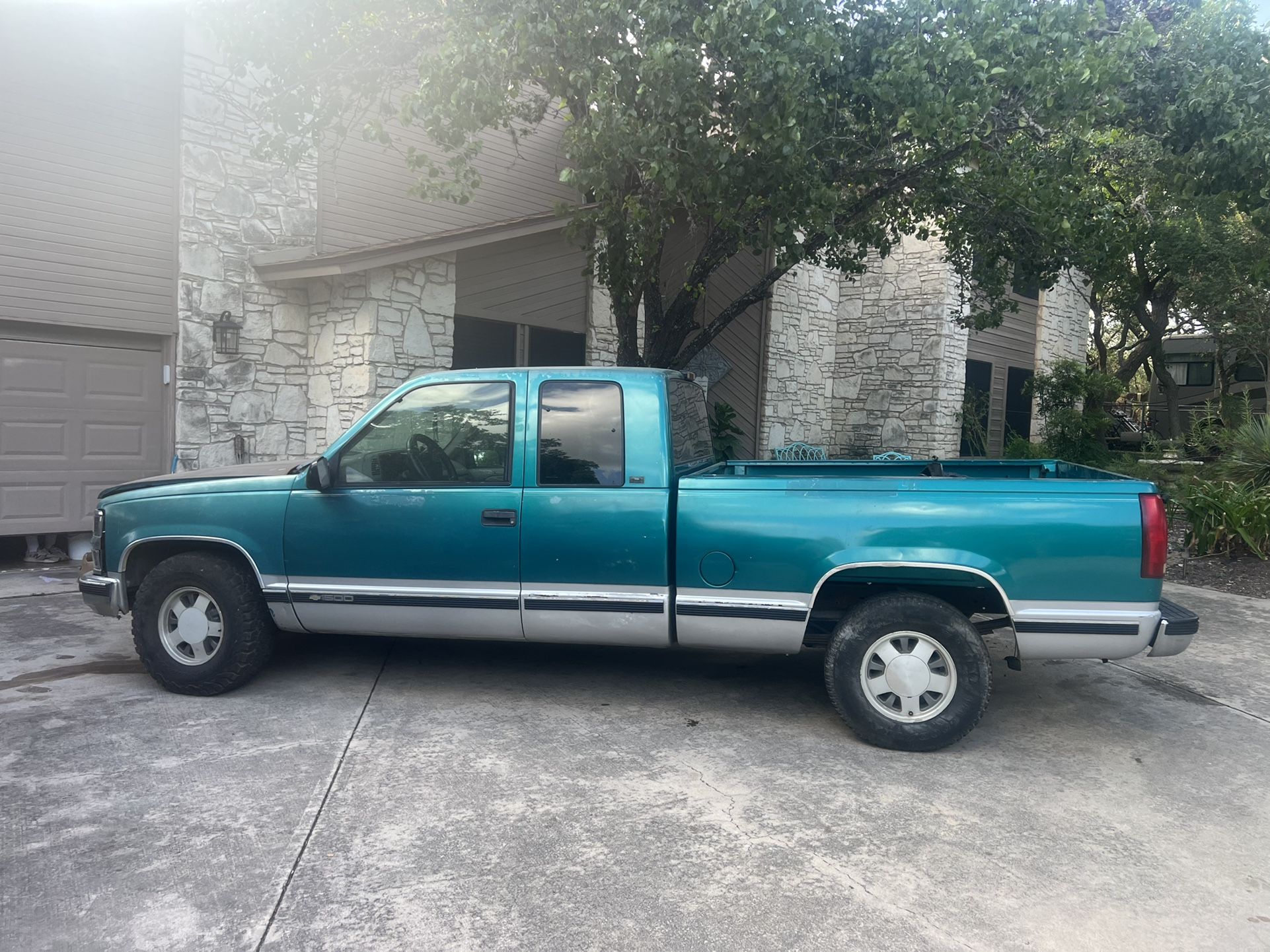 1996 Chevrolet 1500 for Sale in San Antonio, TX - OfferUp