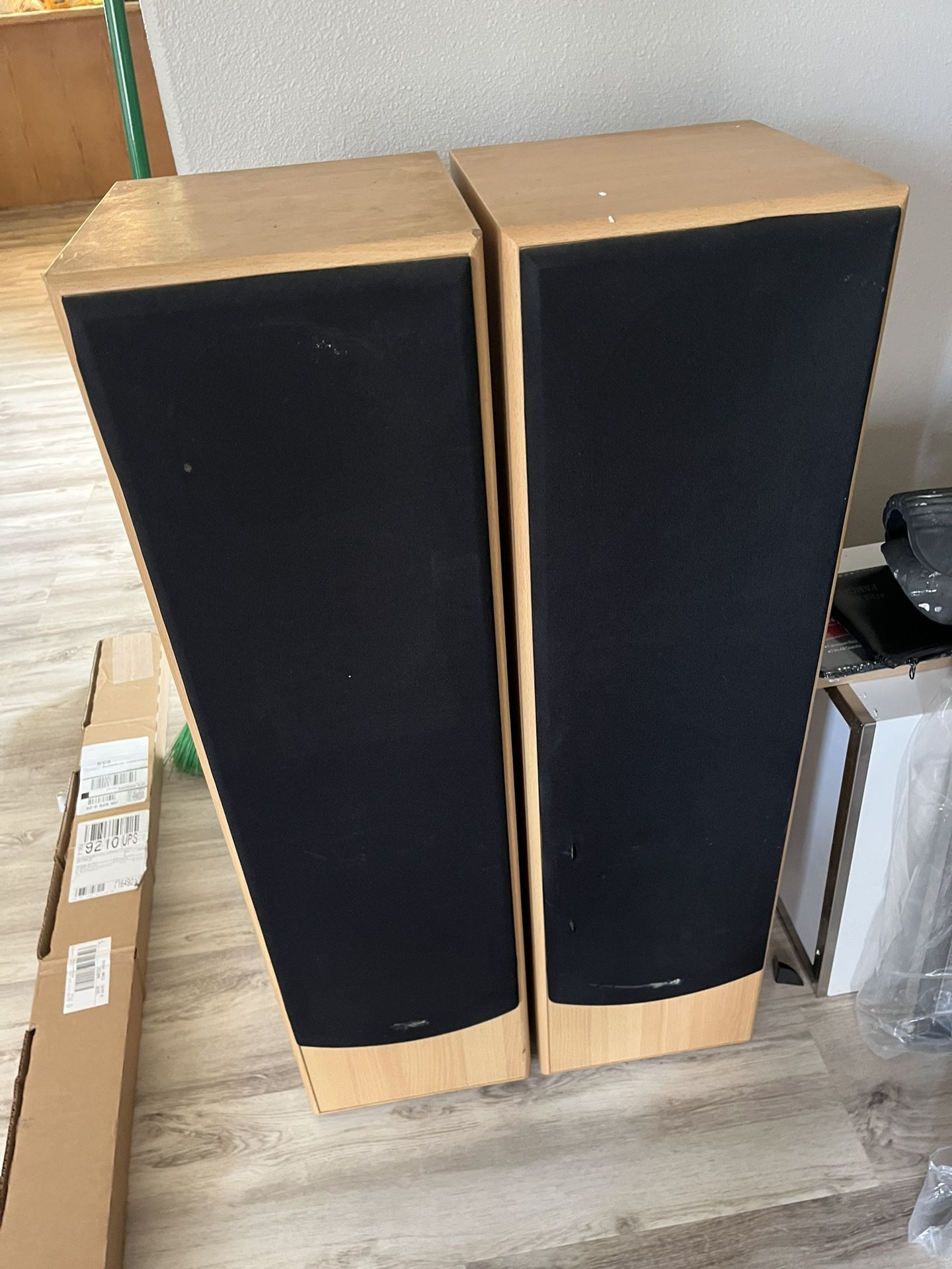 2 Speakers AUDIOFIlE $15 BOTH for Sale in Woodburn, OR - OfferUp