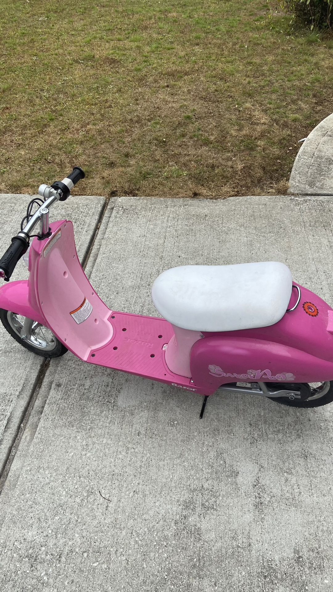 Used Pink Moped