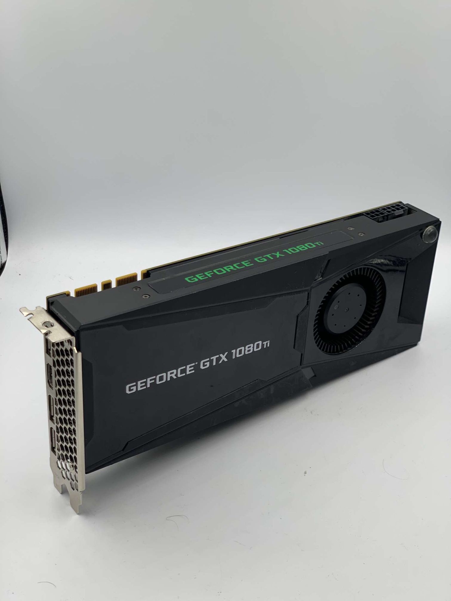 PNY NVIDIA GeForce GTX 1080 Ti Blower Edition 11GB Graphics Card (PARTS ...