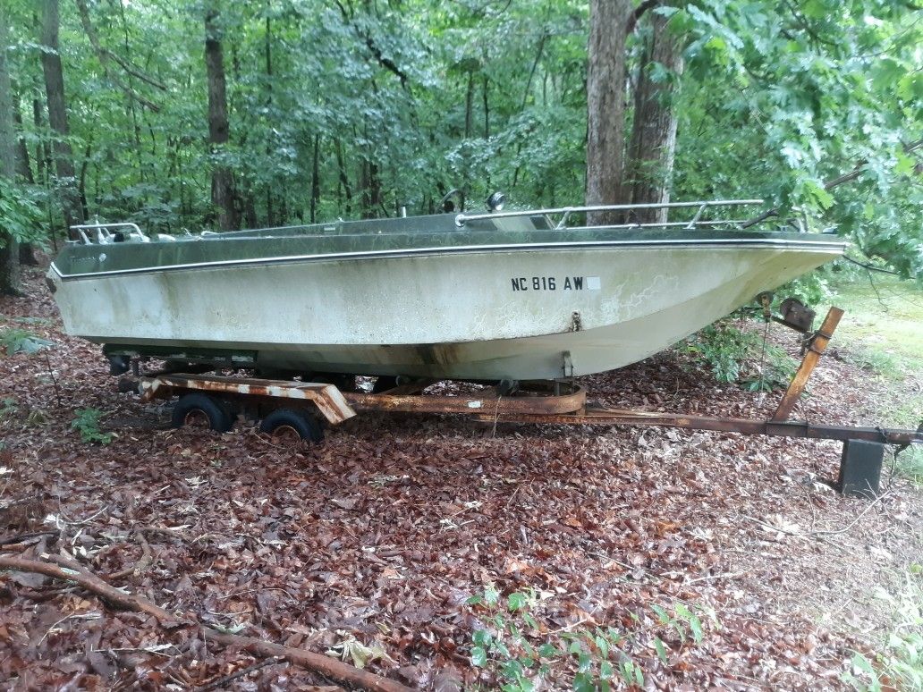 Mako Hull For Sale - ZeBoats