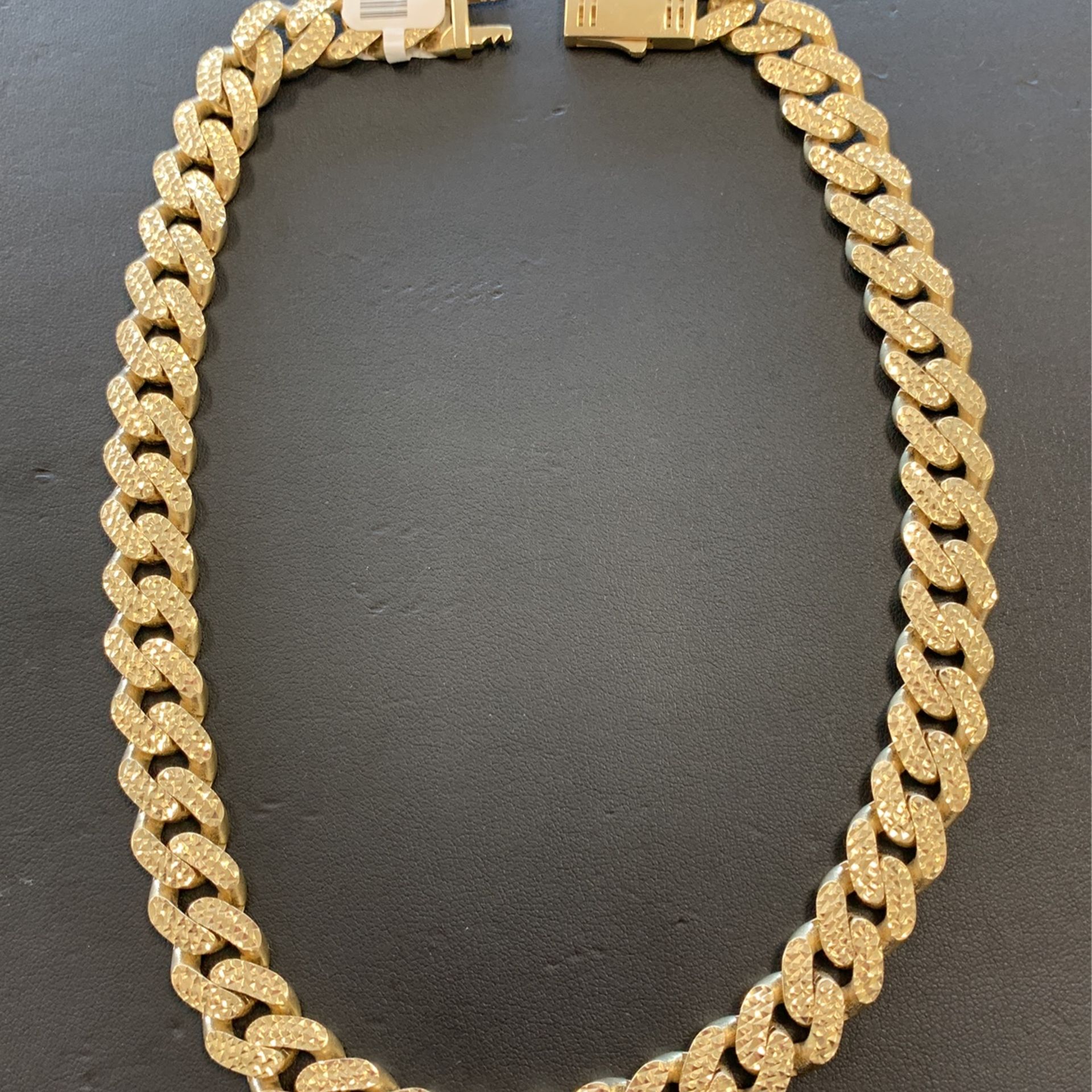 Diamond Cut Cuban Necklace for Sale in Katy, TX - OfferUp