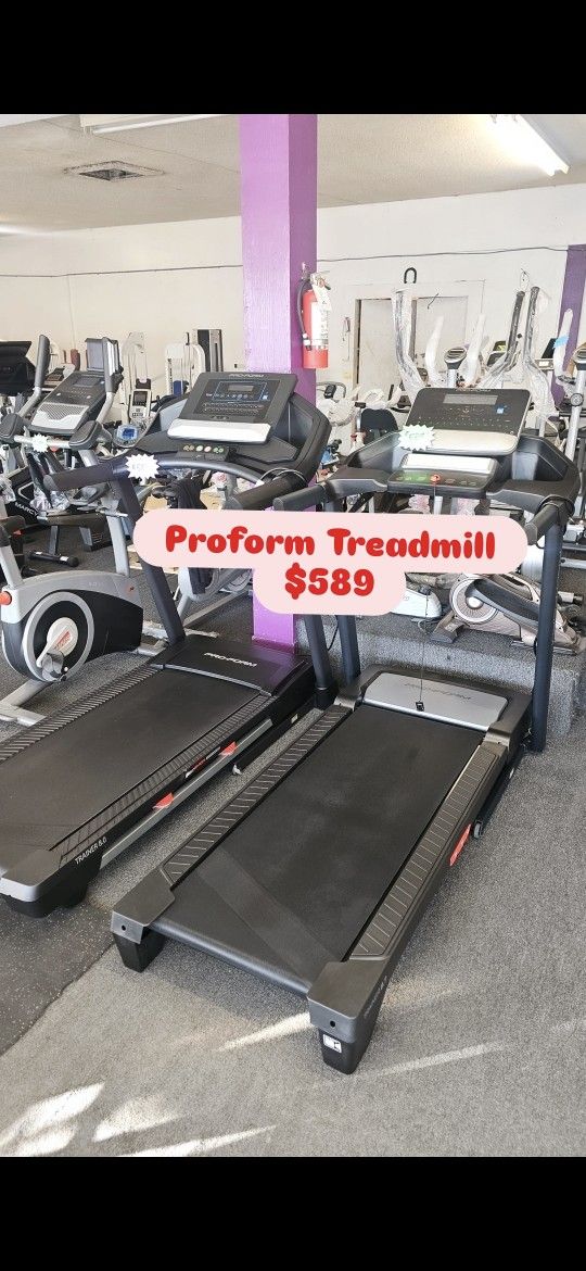 Proform Treadmill With Incline for Sale in Long Beach, CA - OfferUp