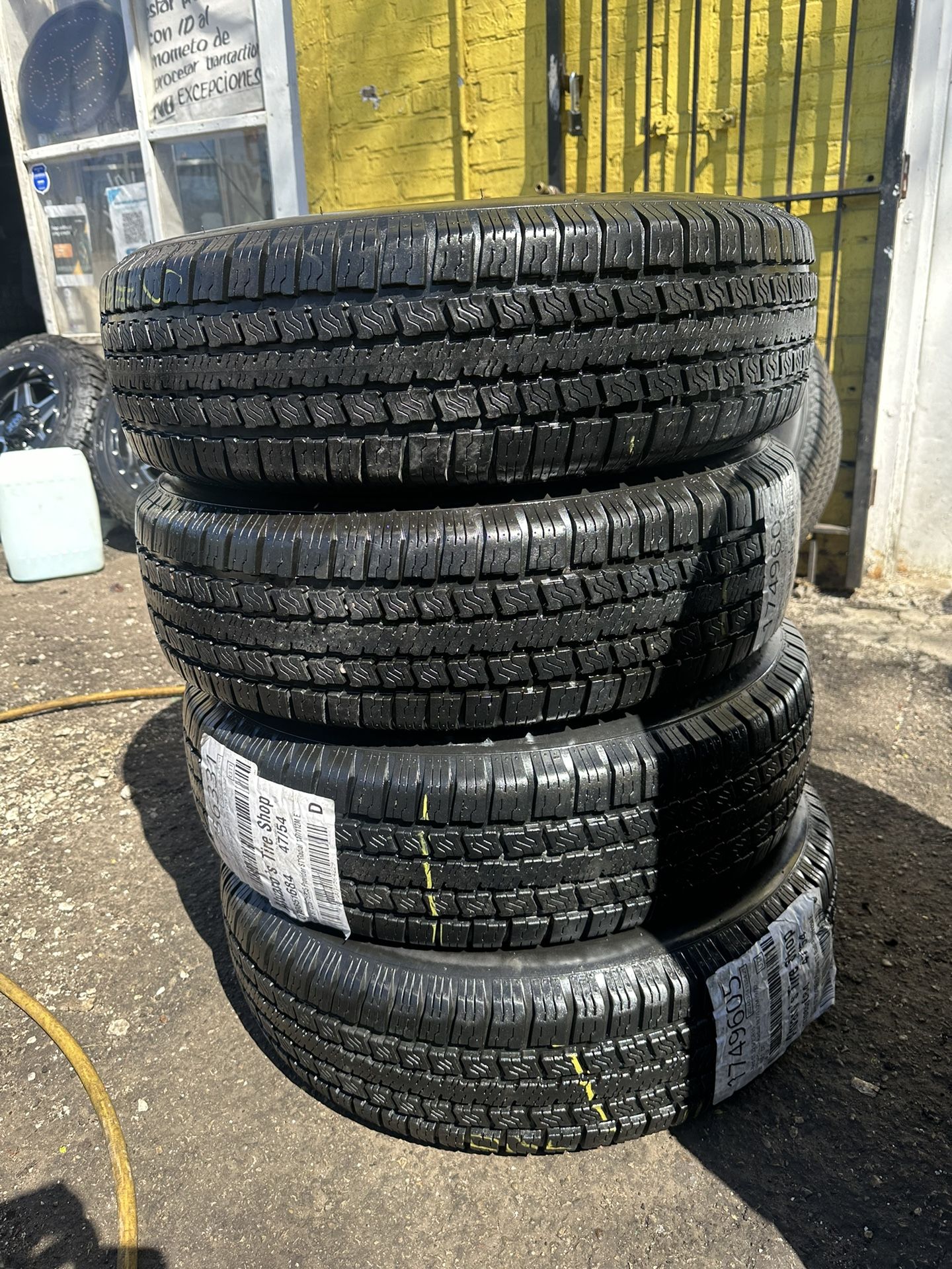 4 Tires ST 225 75 R15 for Sale in Chicago, IL - OfferUp