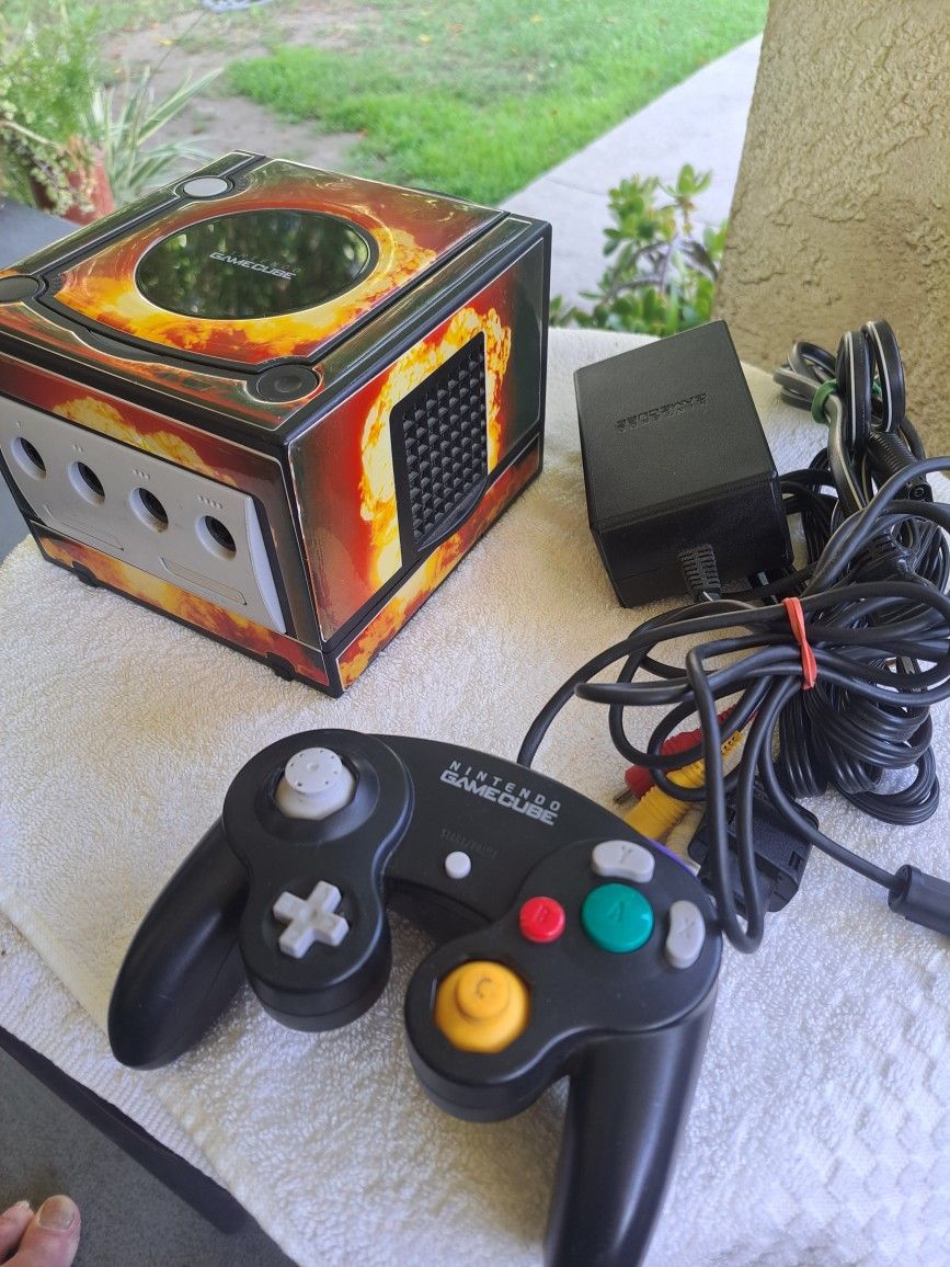 Nintendo GameCube. for Sale in Glendora, CA - OfferUp