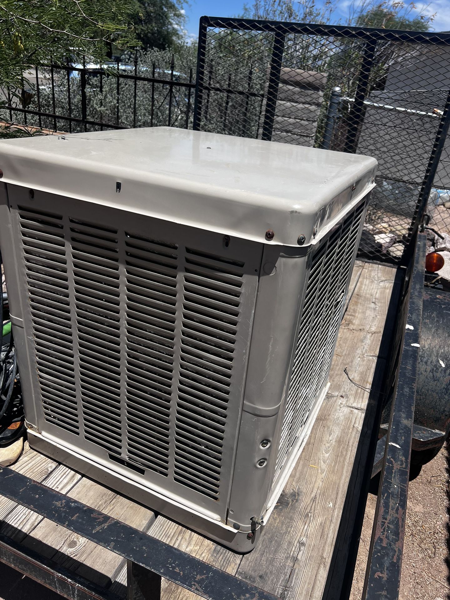 Swamp Cooler for Sale in Tucson, AZ - OfferUp