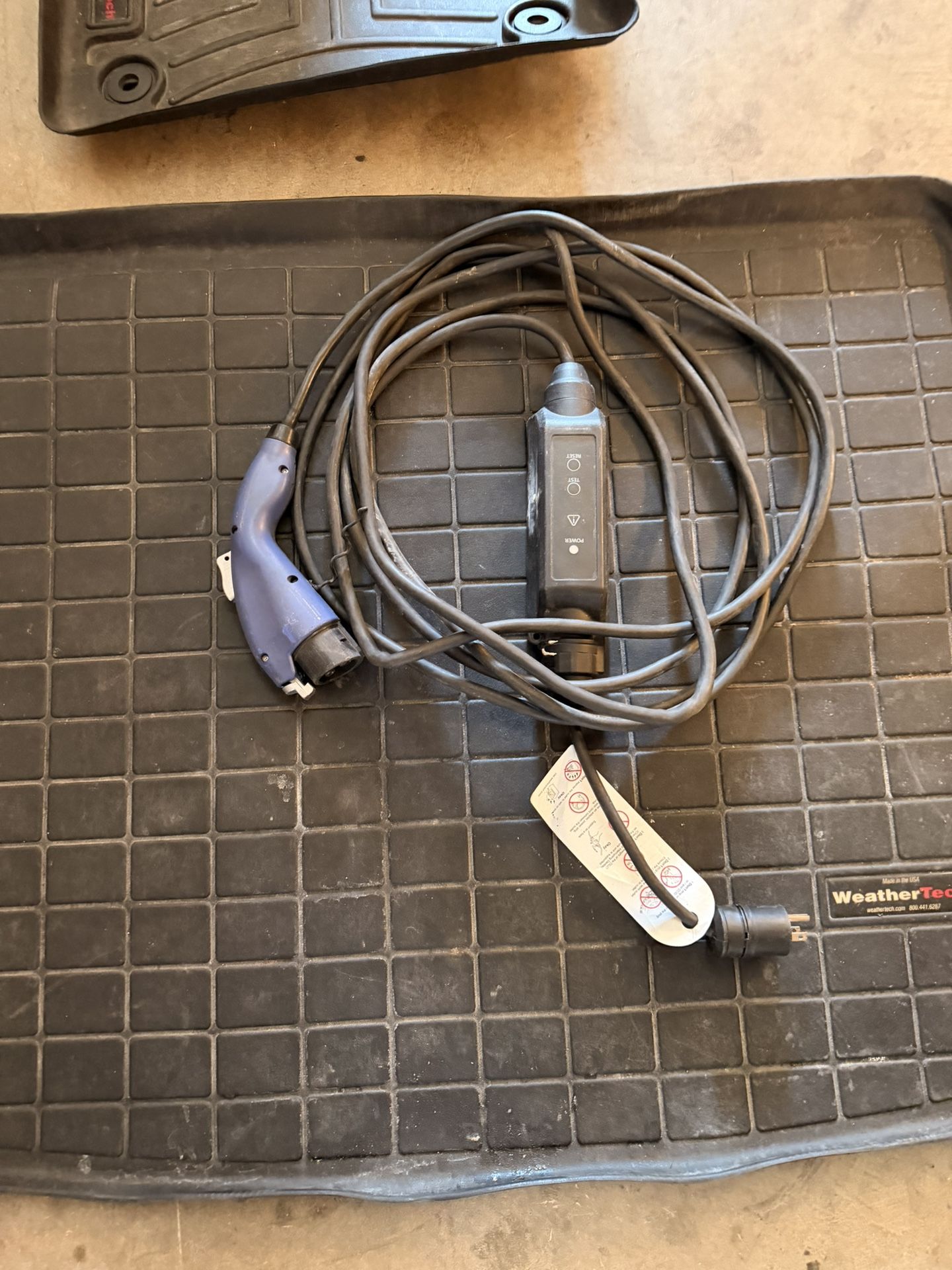Toyota Prius Charger for Sale in Claremont, CA - OfferUp