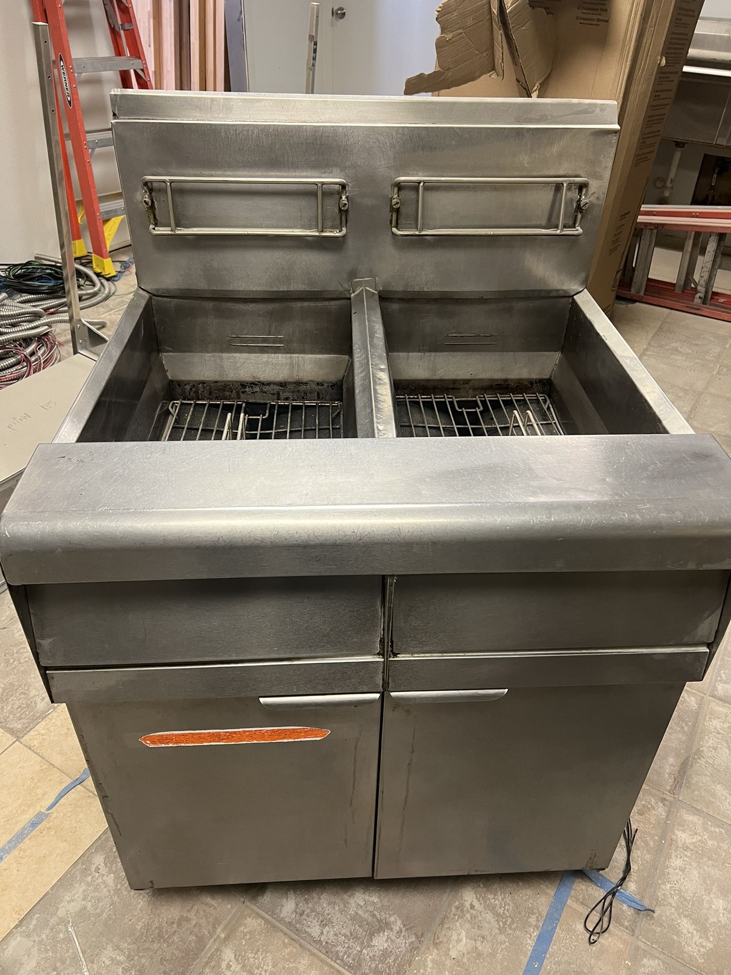 Frymaster Double Fryer for Sale in San Diego, CA - OfferUp