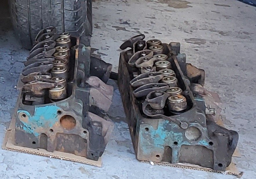 Pontiac 6X Heads for Sale in Garden Grove, CA - OfferUp